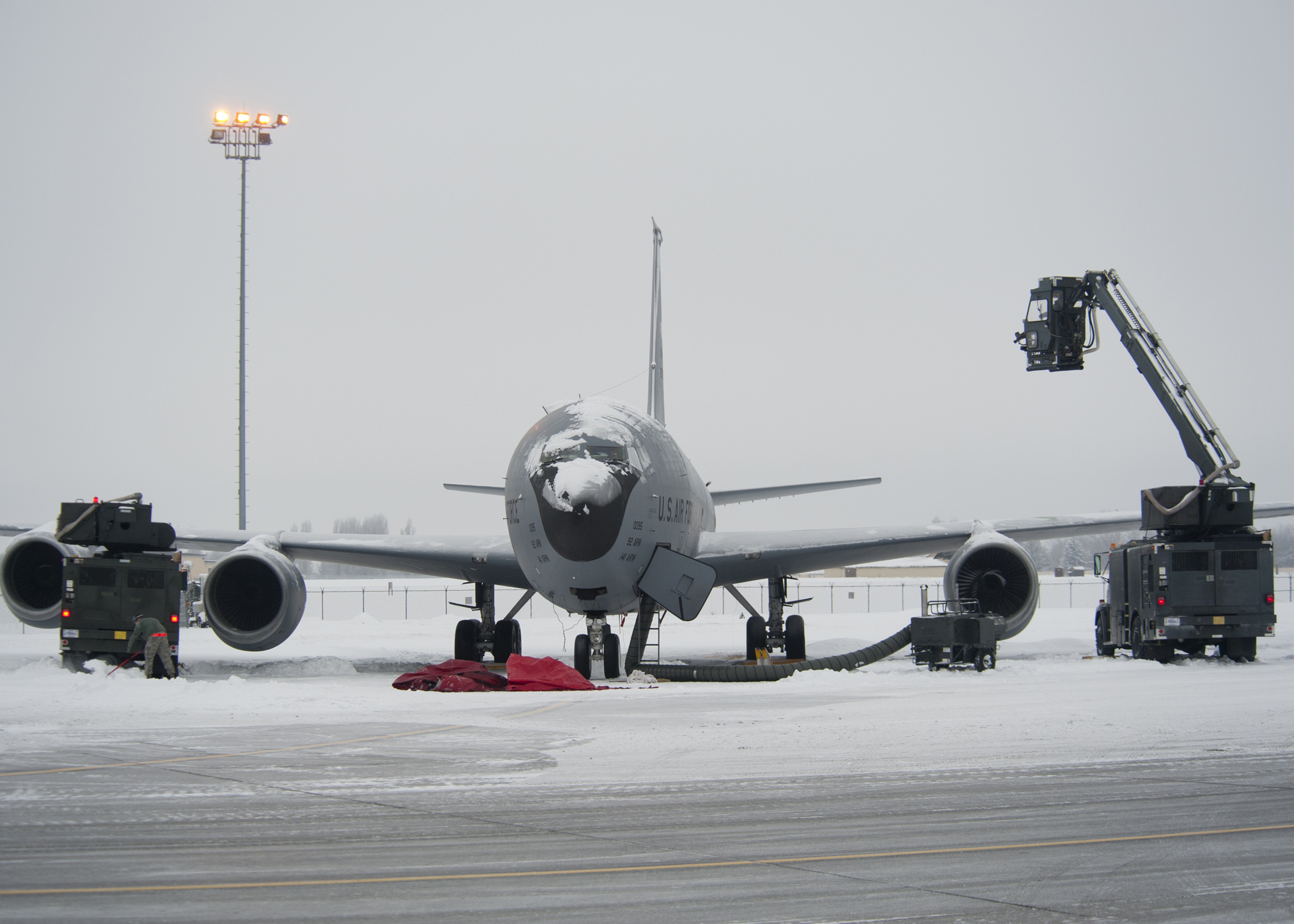 Photos: Team Fairchild perform cold weather ops > Air Mobility Command ...
