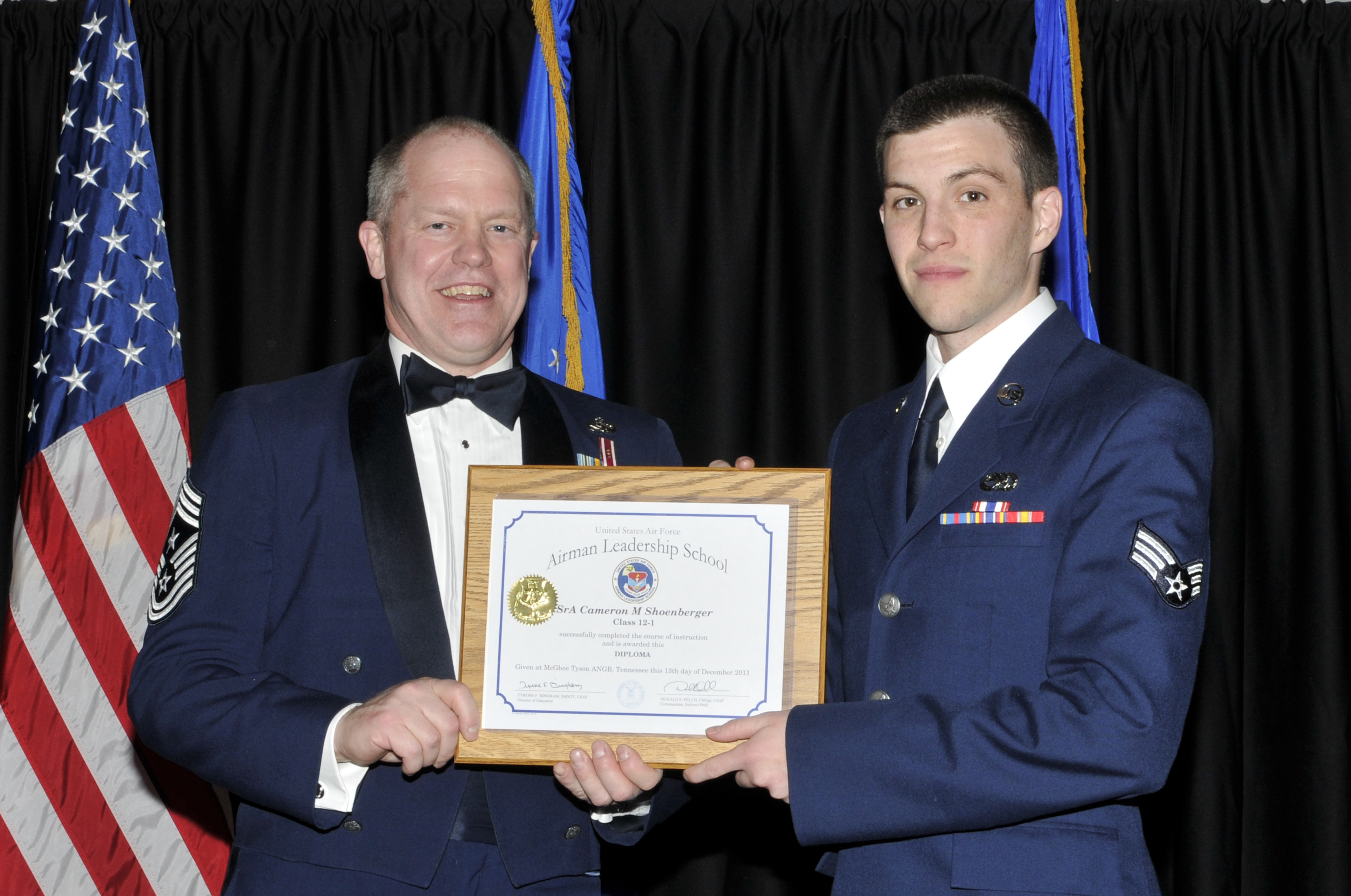 ALS Class 12-1 distinguished graduate