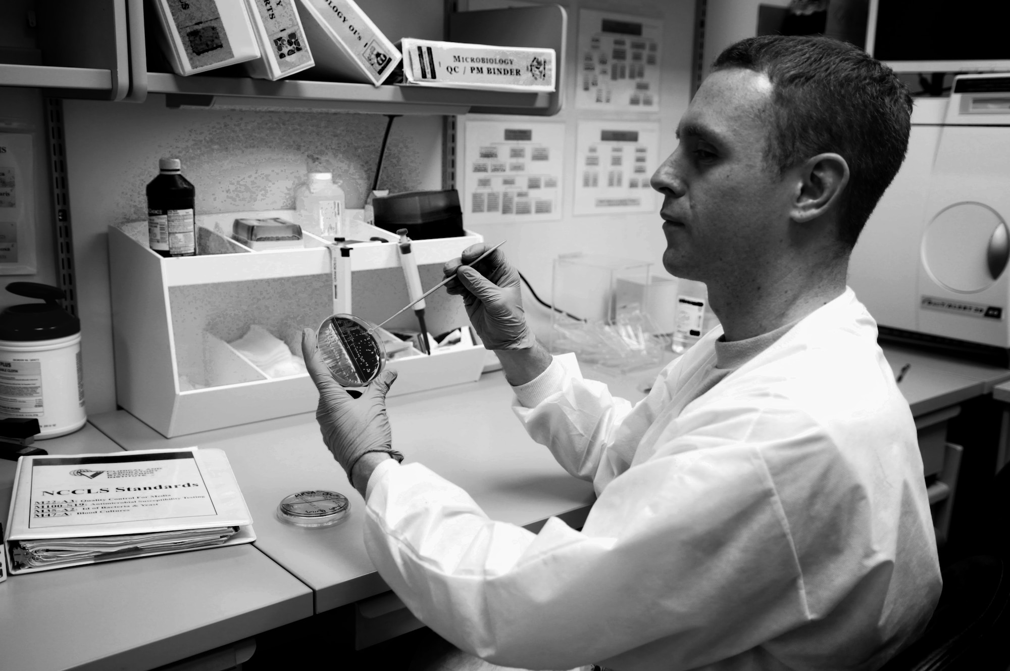 31st MDG Airmen take, test, and analyze blood samples > Aviano Air Base ...