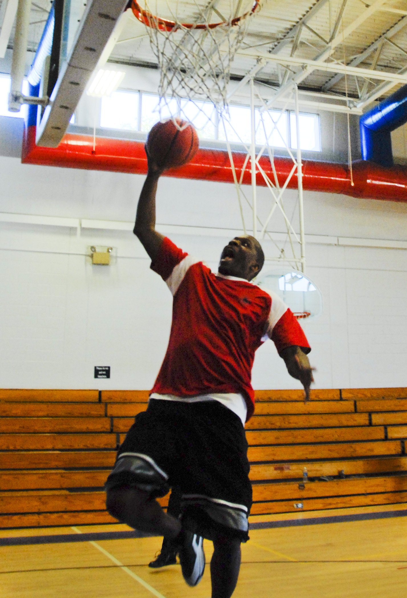 Eagles fly past Chiefs > Eglin Air Force Base > Article Display