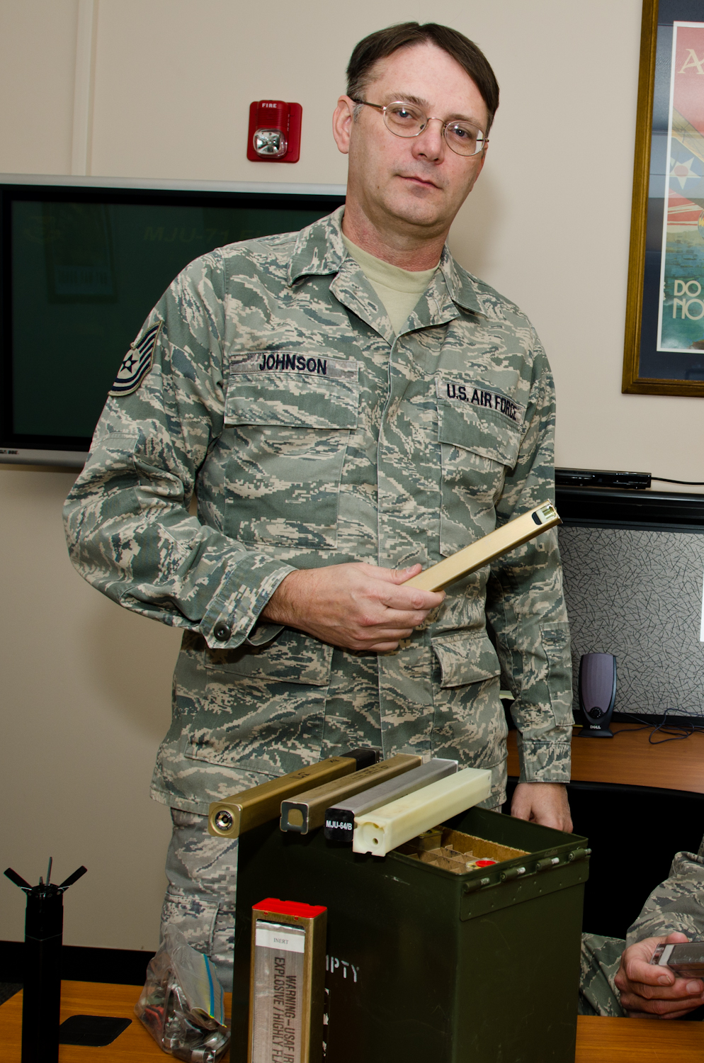 AATTC instructors teach 240th class > 139th Airlift Wing - Missouri Air ...