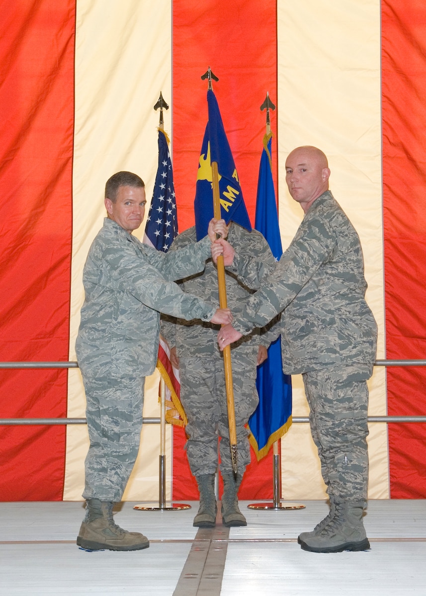 412th AMXS welcomes its new commander > Edwards Air Force Base > News