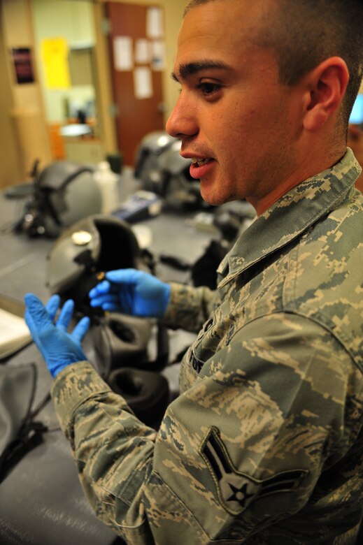 Cannon behind the scenes: supporting aircrew safety > Air Force Special ...