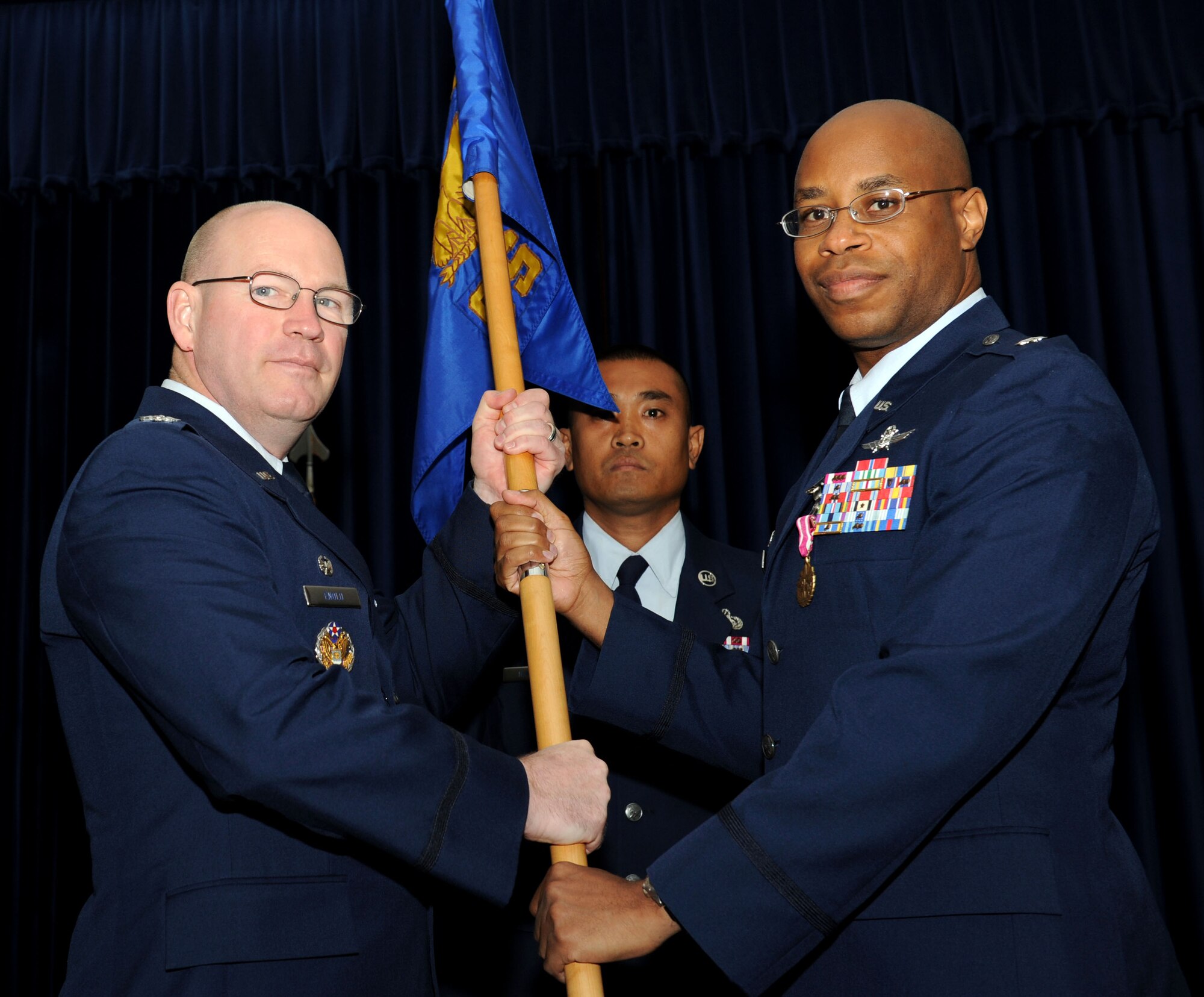 39th CS changes command > Incirlik Air Base > Article Display