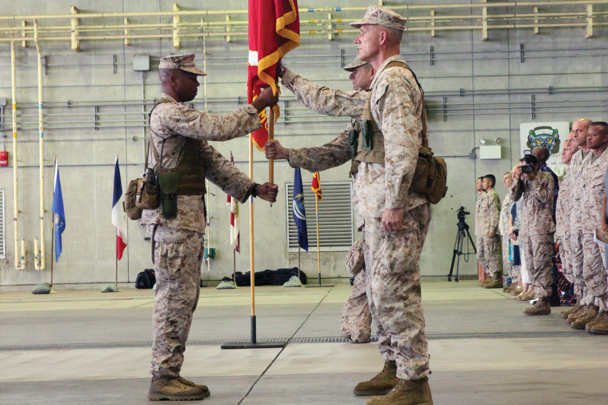 1st MAW hails new CG > Marine Corps Installations Pacific > News