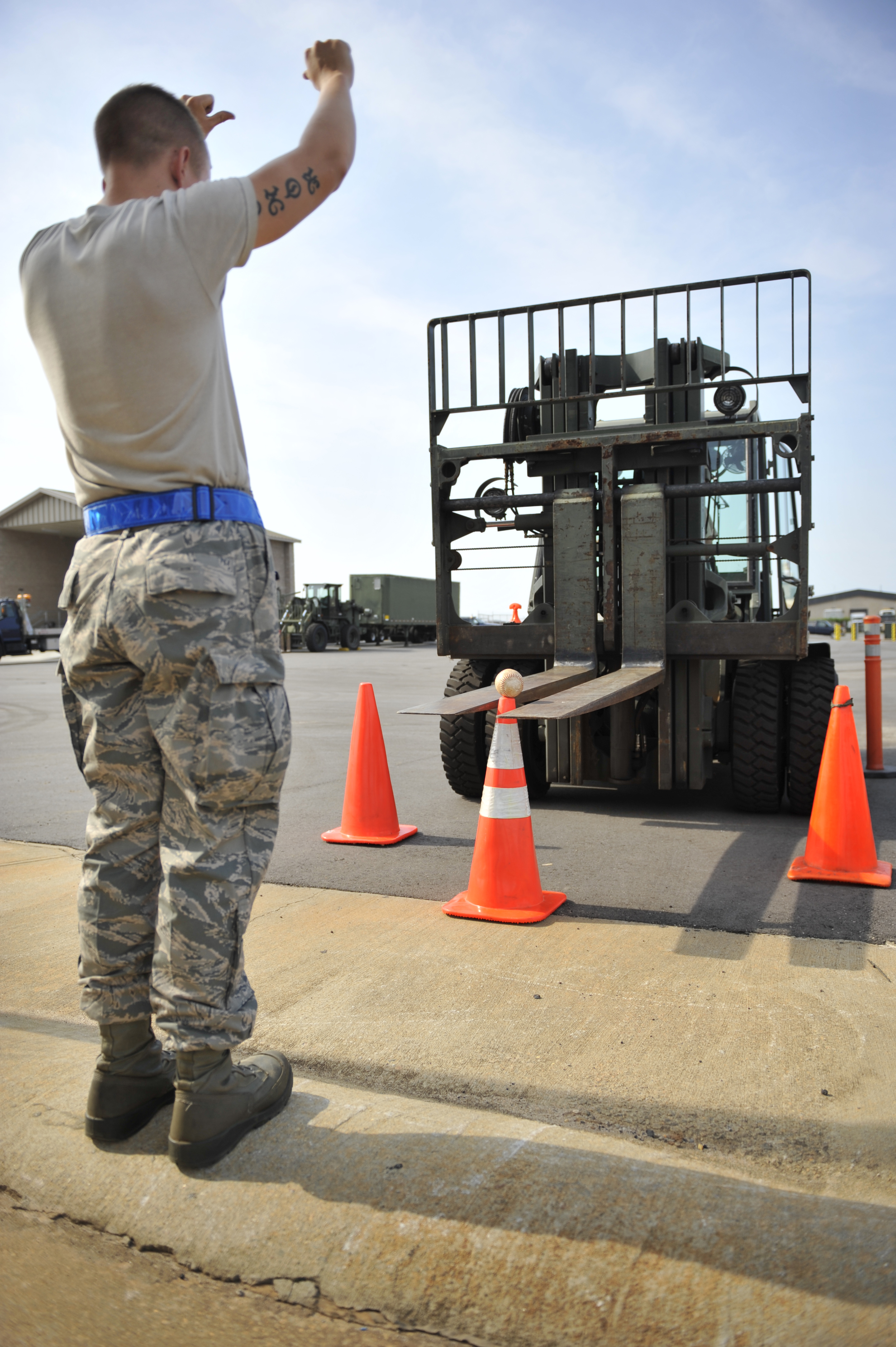 20th LRS saddles up for vehicle rodeo > Shaw Air Force Base > Article ...