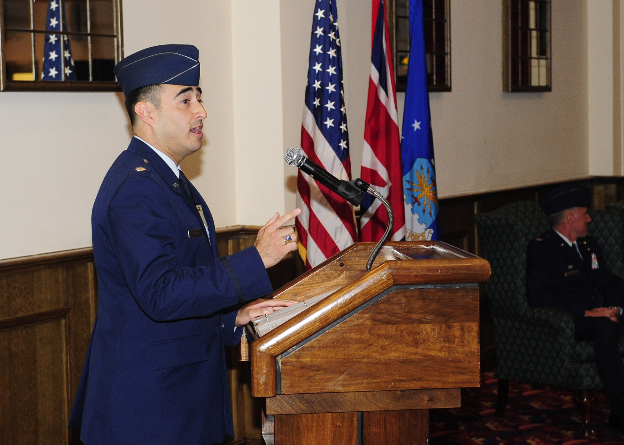 488th IS welcomes new commander > Royal Air Force Mildenhall > RAF ...