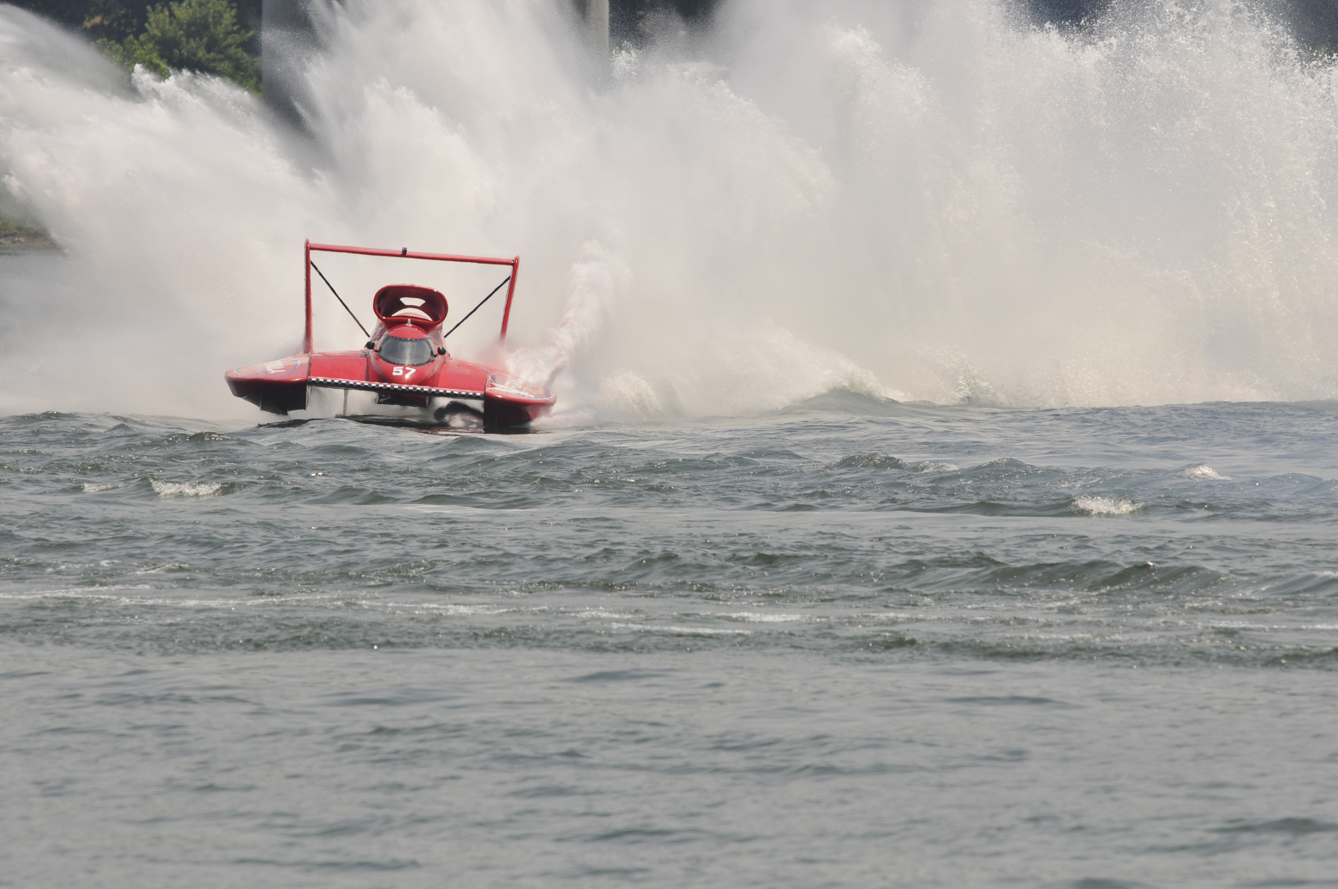 ANG makes a splash at Indiana hydroplane regatta > Air National Guard ...