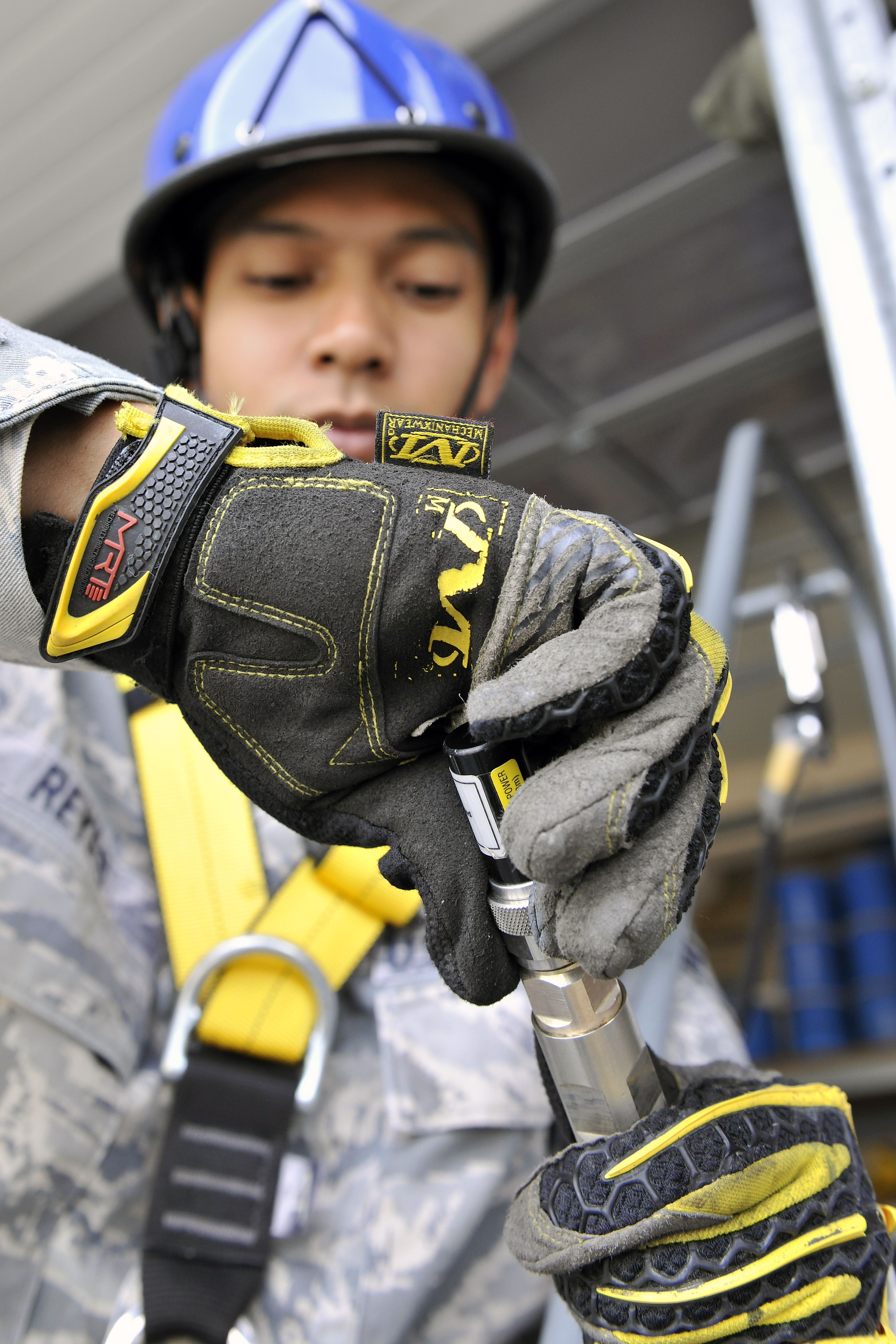 Comm Airmen in 'high demand' in cyberworld > Air Force > Article Display