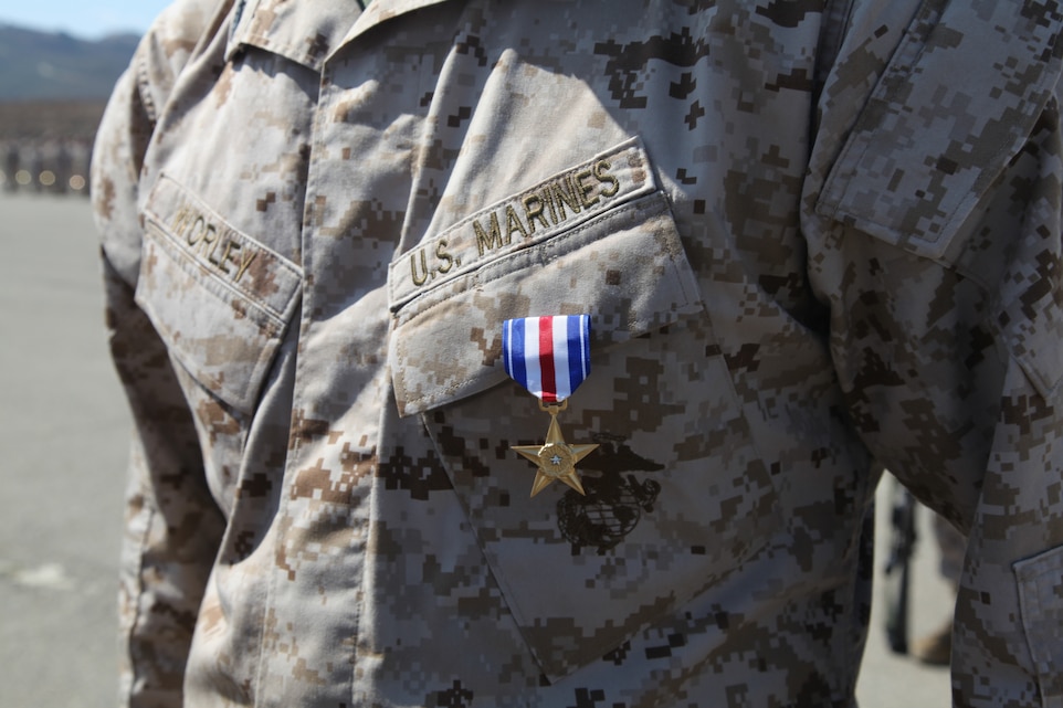 Eden, N.C., native awarded Silver Star > Headquarters Marine Corps ...