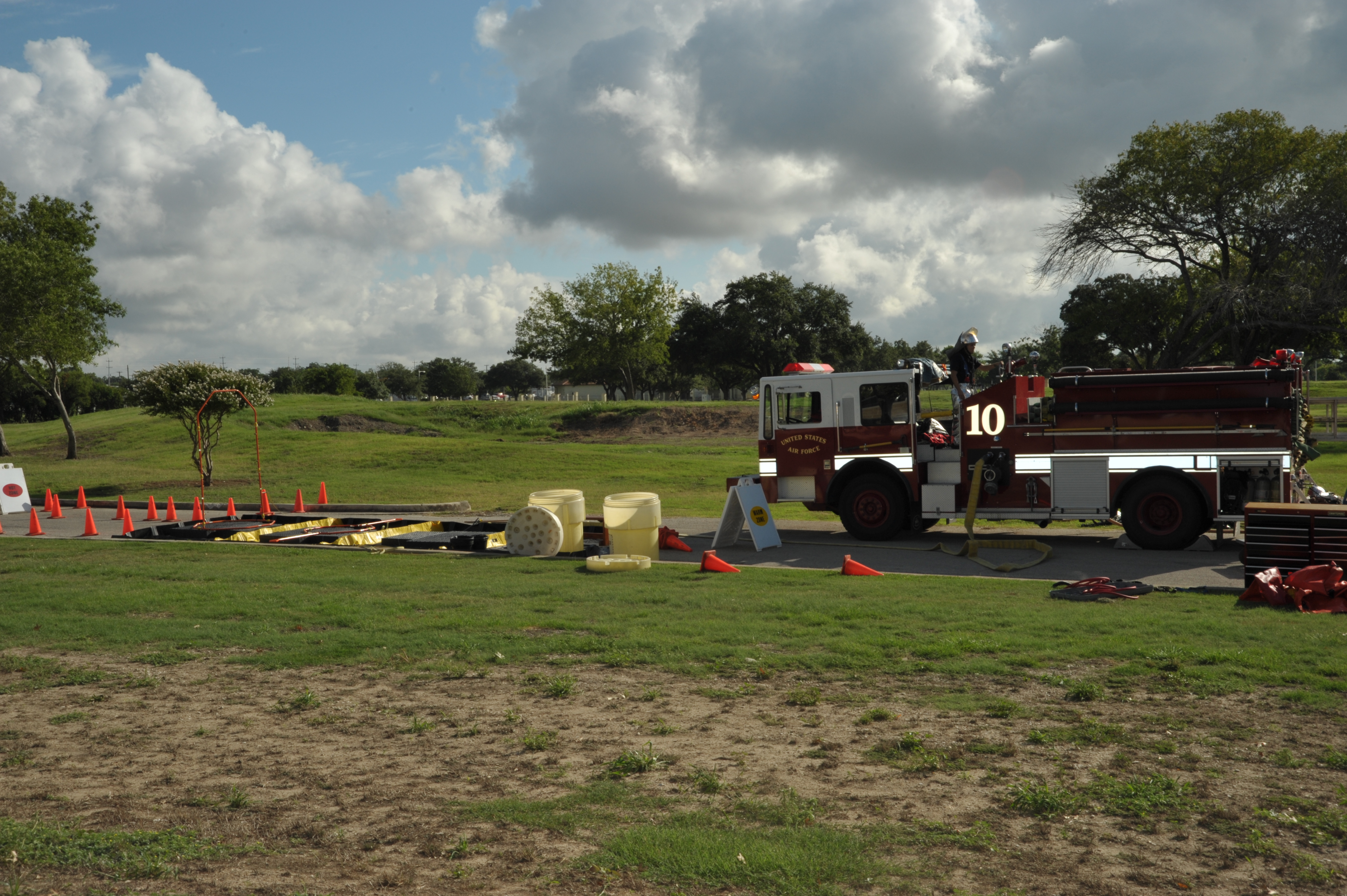 CHLORINE SPILL AT JOINT BASE SAN ANTONIO-RANDOLPH > Joint Base San ...