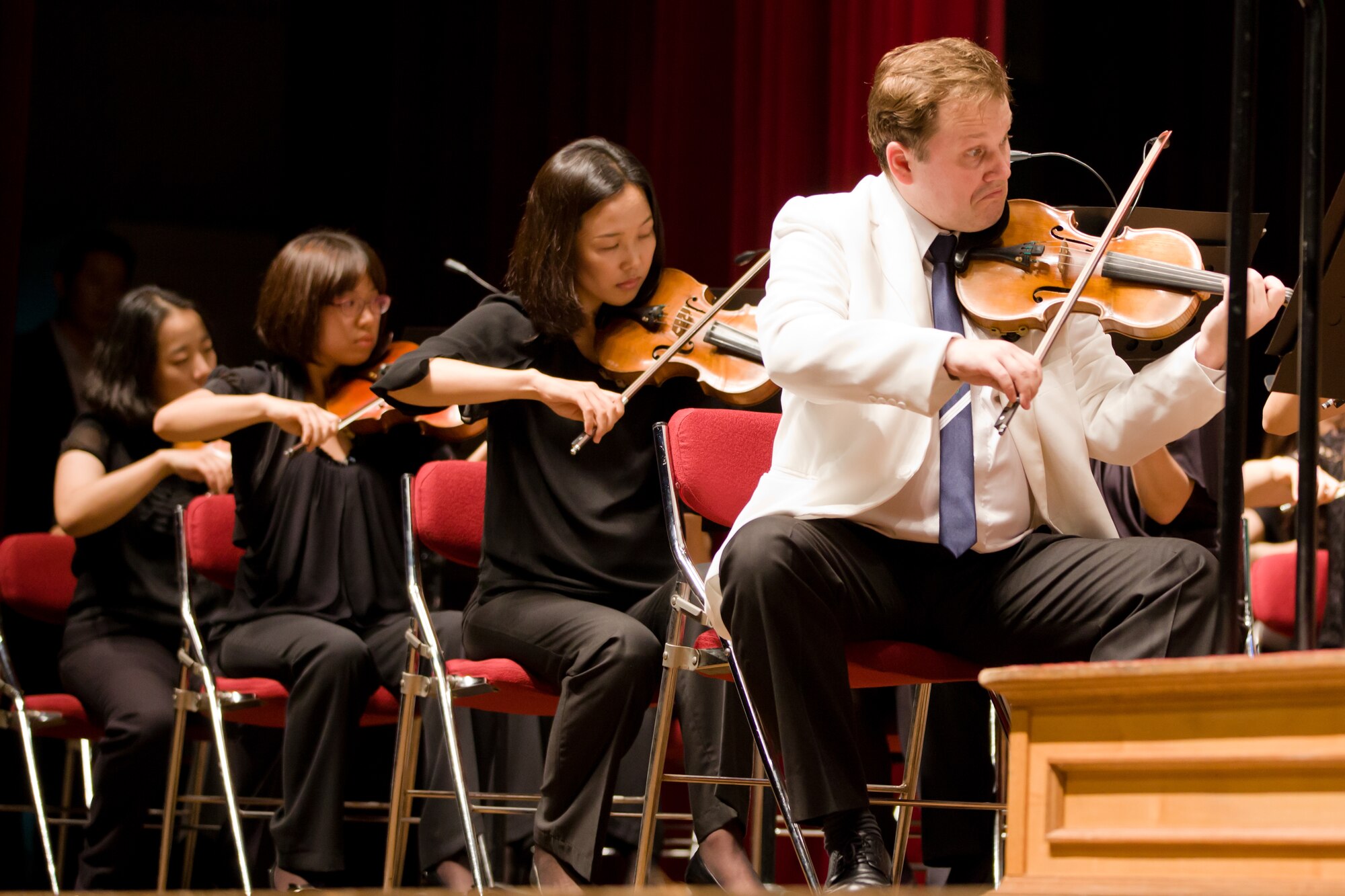 A night out with the Gunsan Philharmonic Orchestra > Kunsan Air Base ...