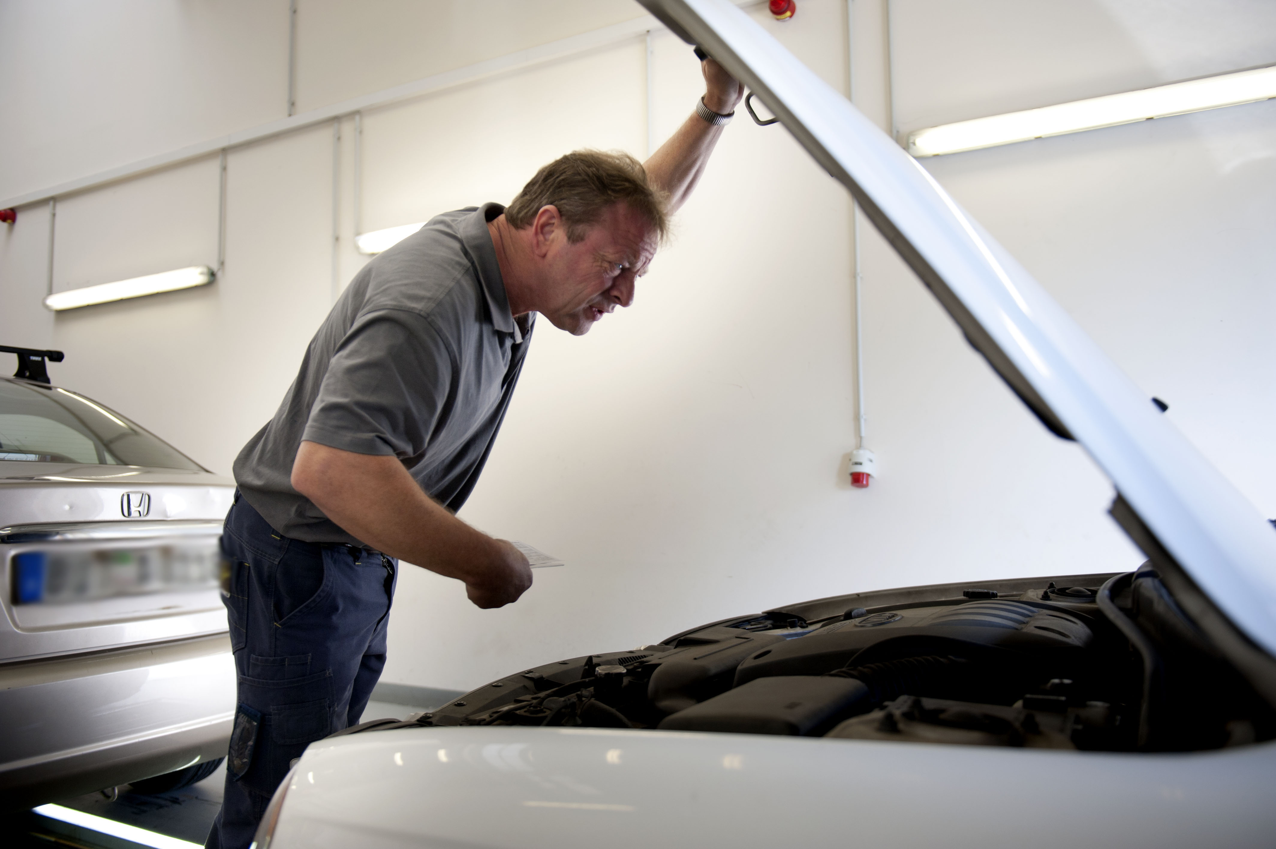 Vehicle inspection office keeps Airmen safe > Spangdahlem Air Base ...