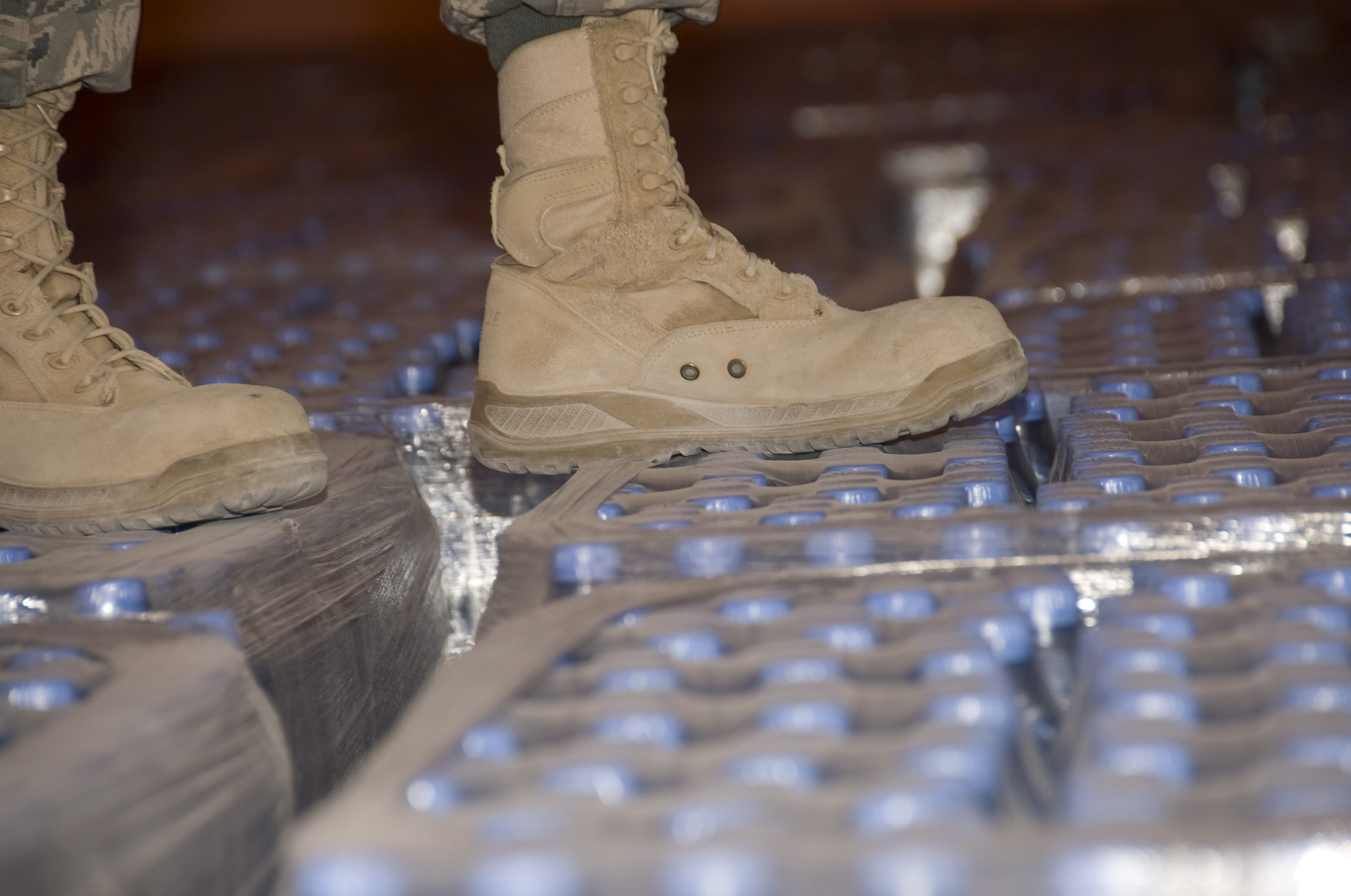 Through Airmen's eyes: Airman walks on water > Air Force > News