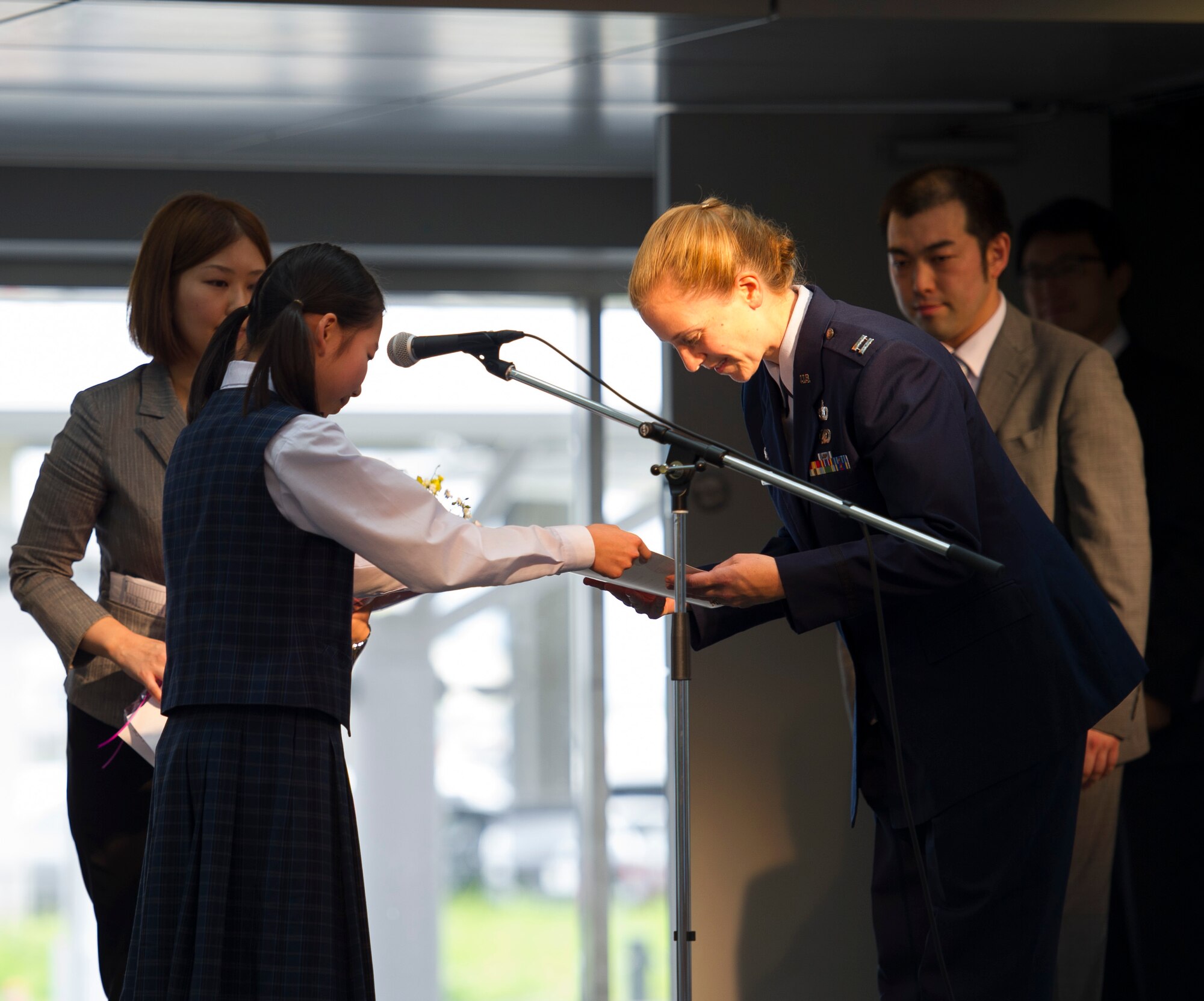 PACAF Band Accepts Certificate on Behalf of Service Members > Air Force ...