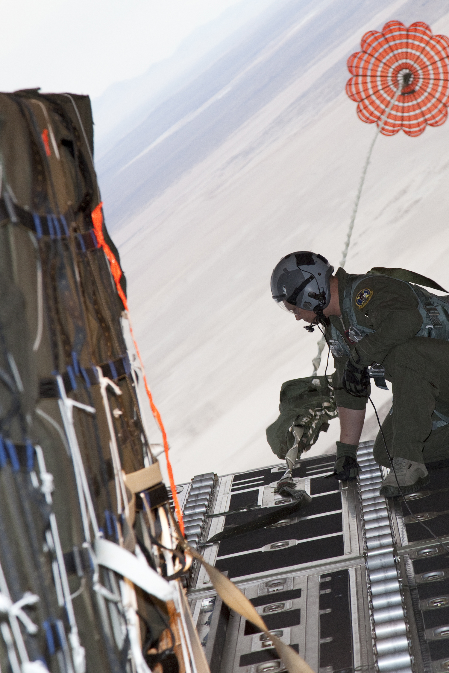 418th FLTS takes testing new C-130 airdrop system to whole new level ...