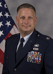 Service to country is more than patriotism - it's helping others ...