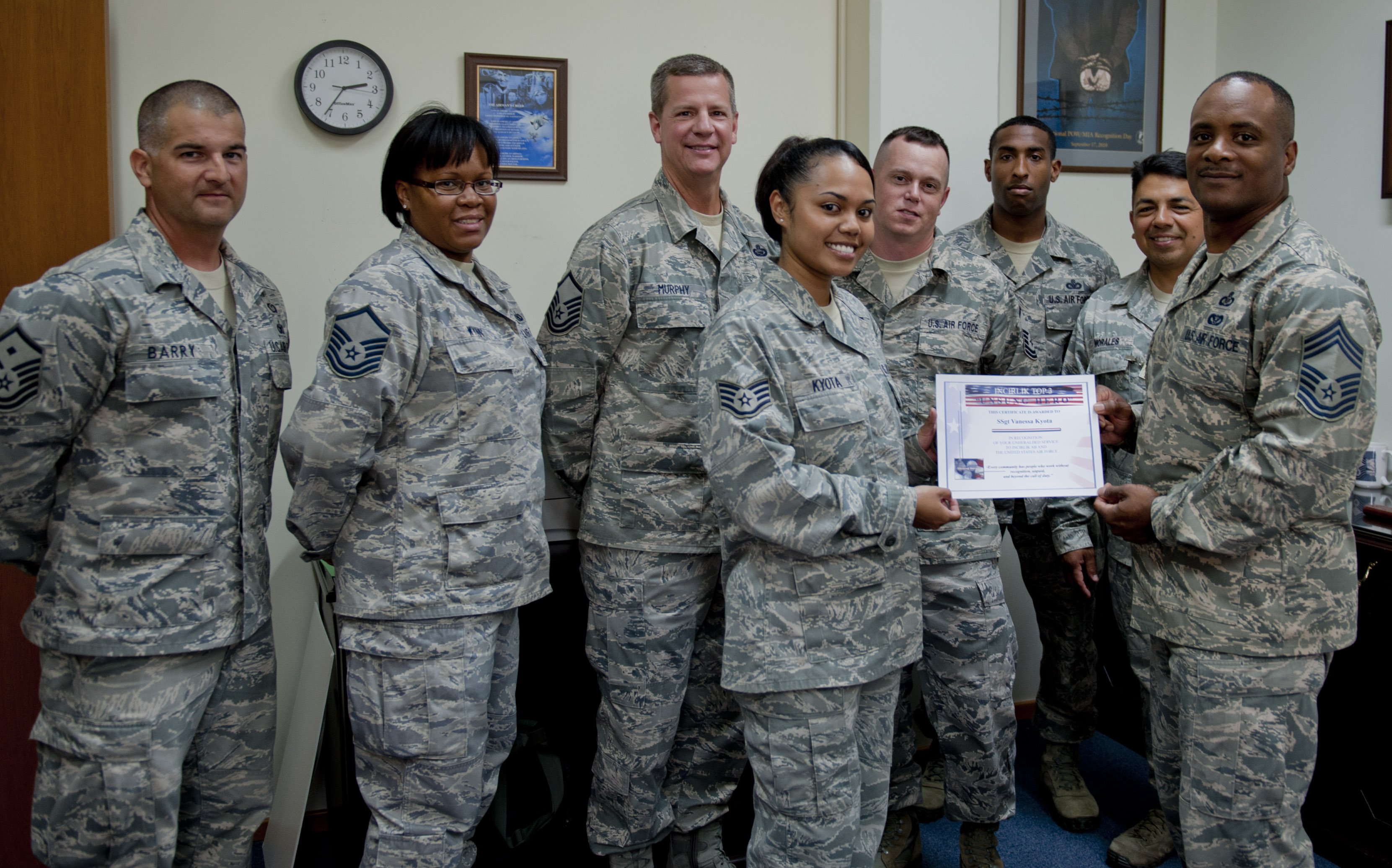 39th MSG Airman receives Unsung Hero Award