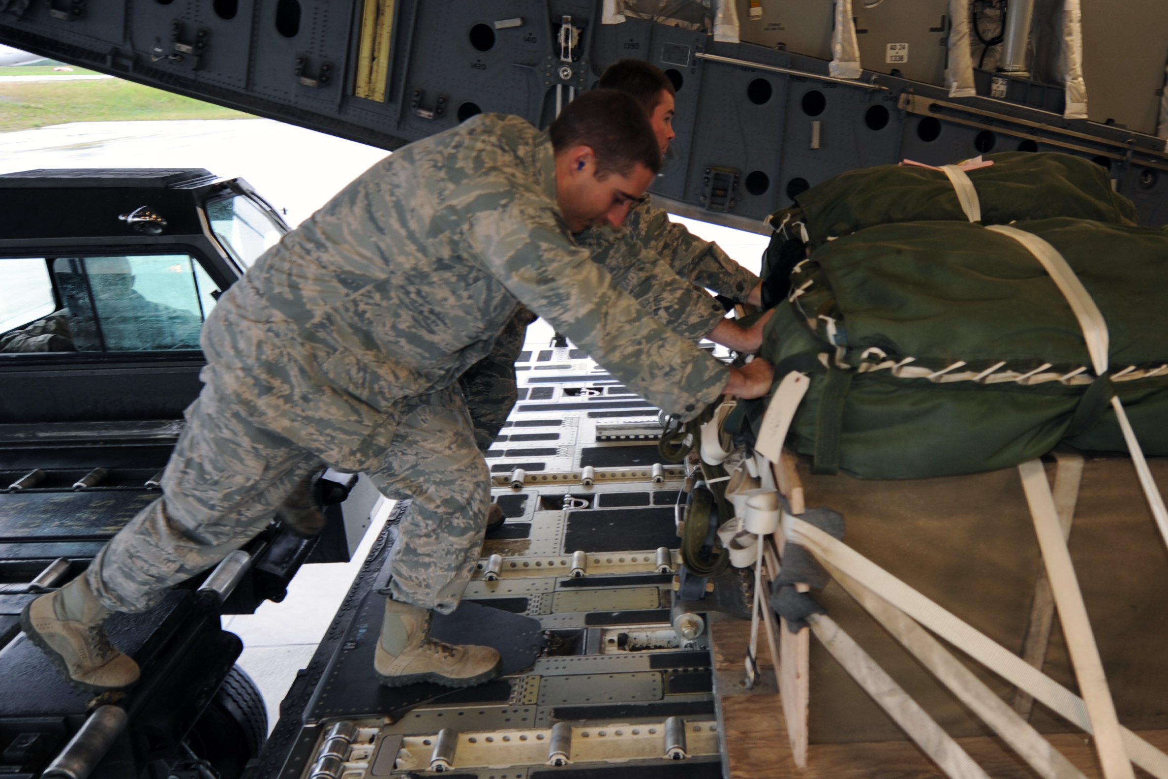 Aircrew: more than driving the bus > 15th Wing > Article Display