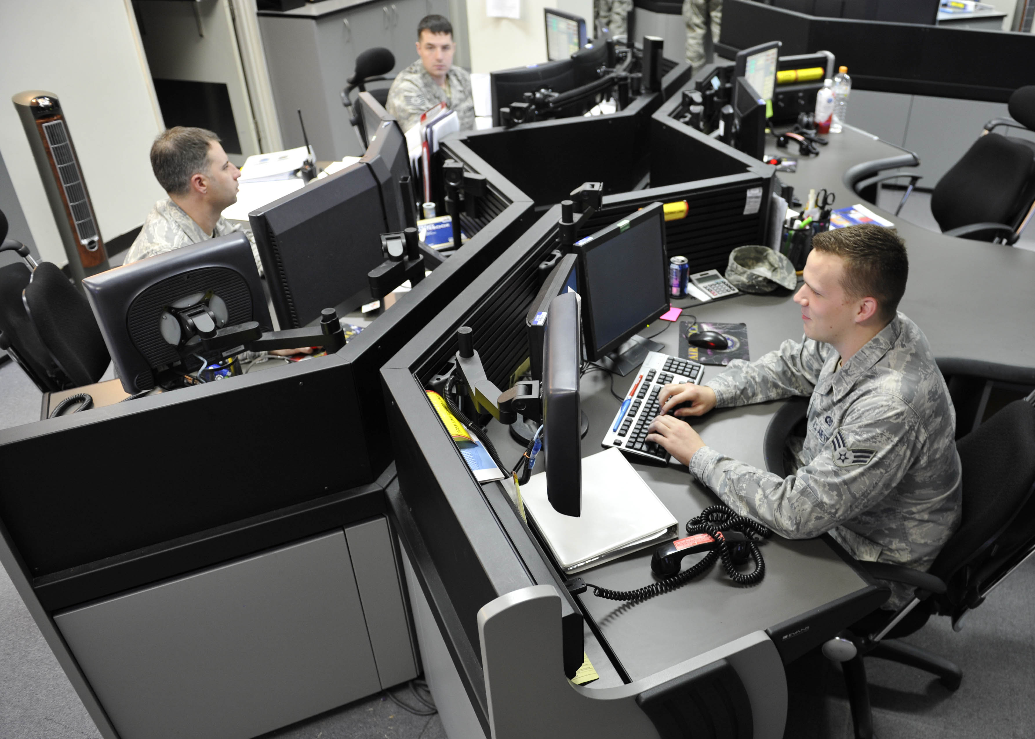 AMCC: Controlling the situation > Pacific Air Forces > Article Display