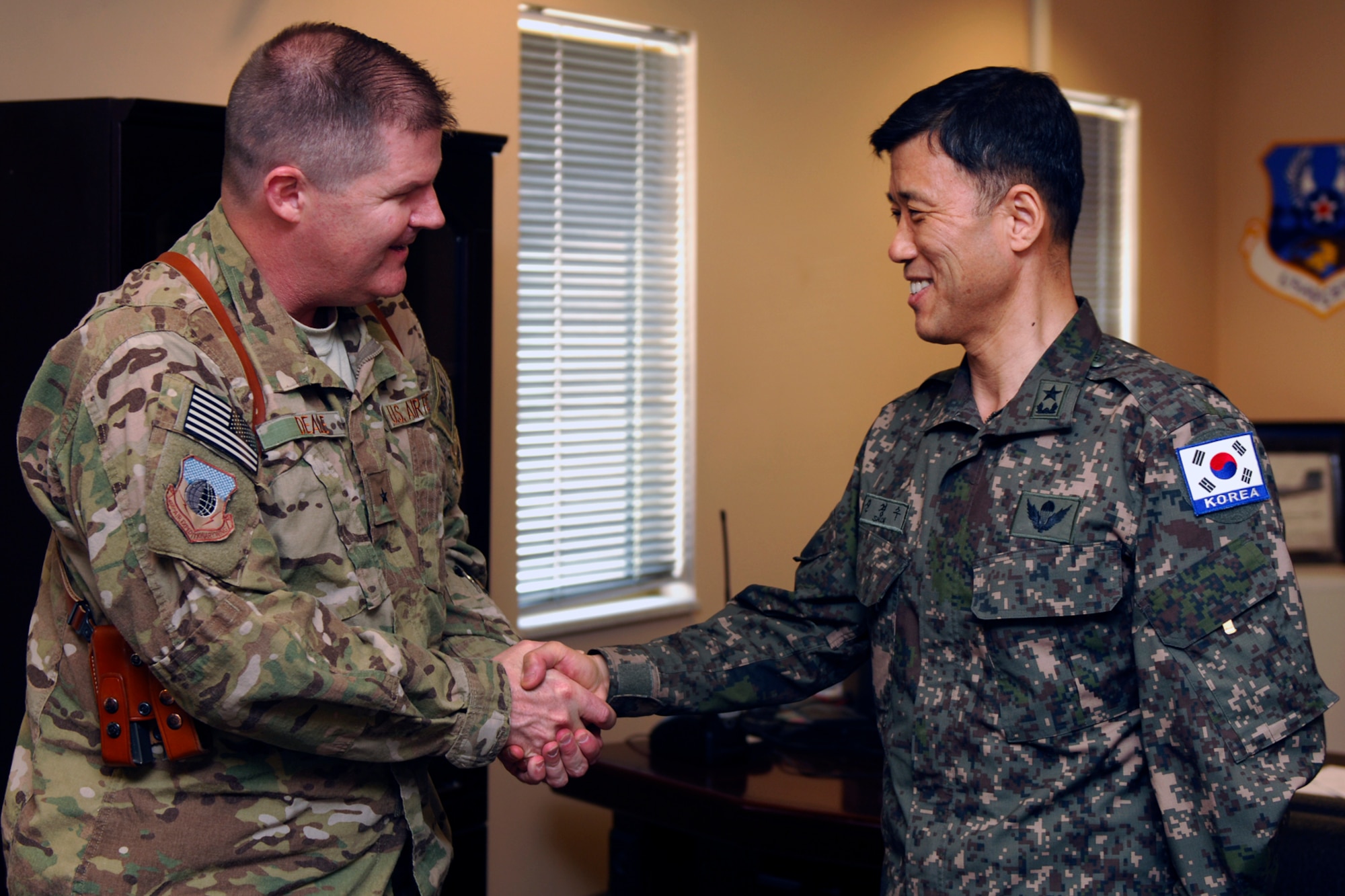 Dignitaries From Republic of Korea Visit Bagram Airfield > U.S. Air ...