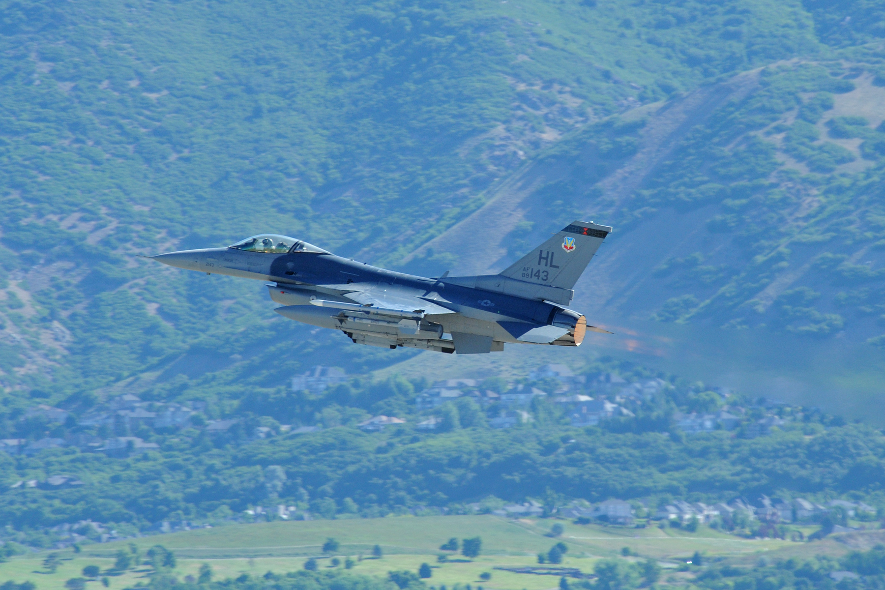 388 FW vice commander celebrates final flight of career > 388th Fighter ...