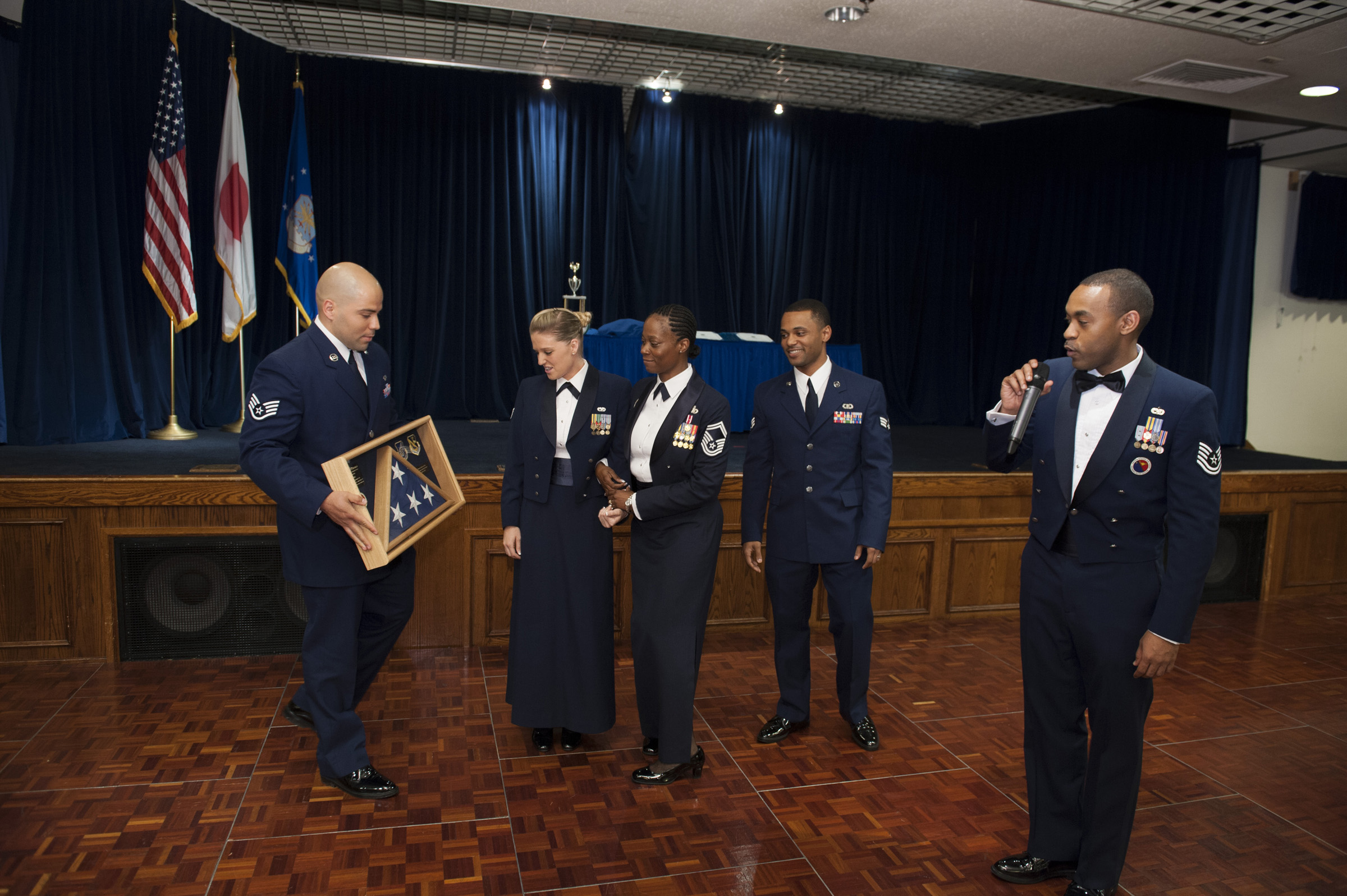25 Airmen graduate from ALS > Yokota Air Base > Article Display