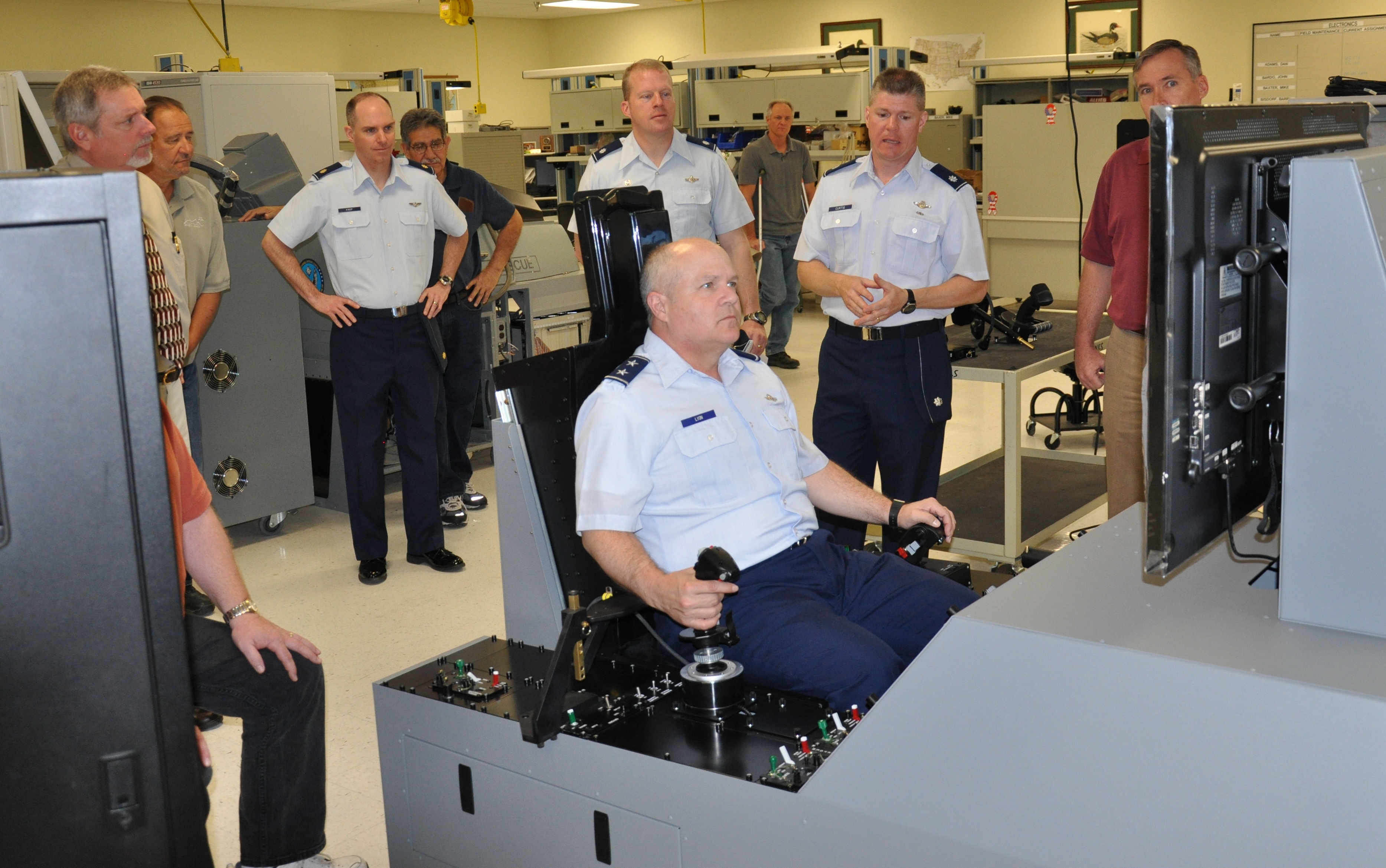 Maj Gen Lyon's visit