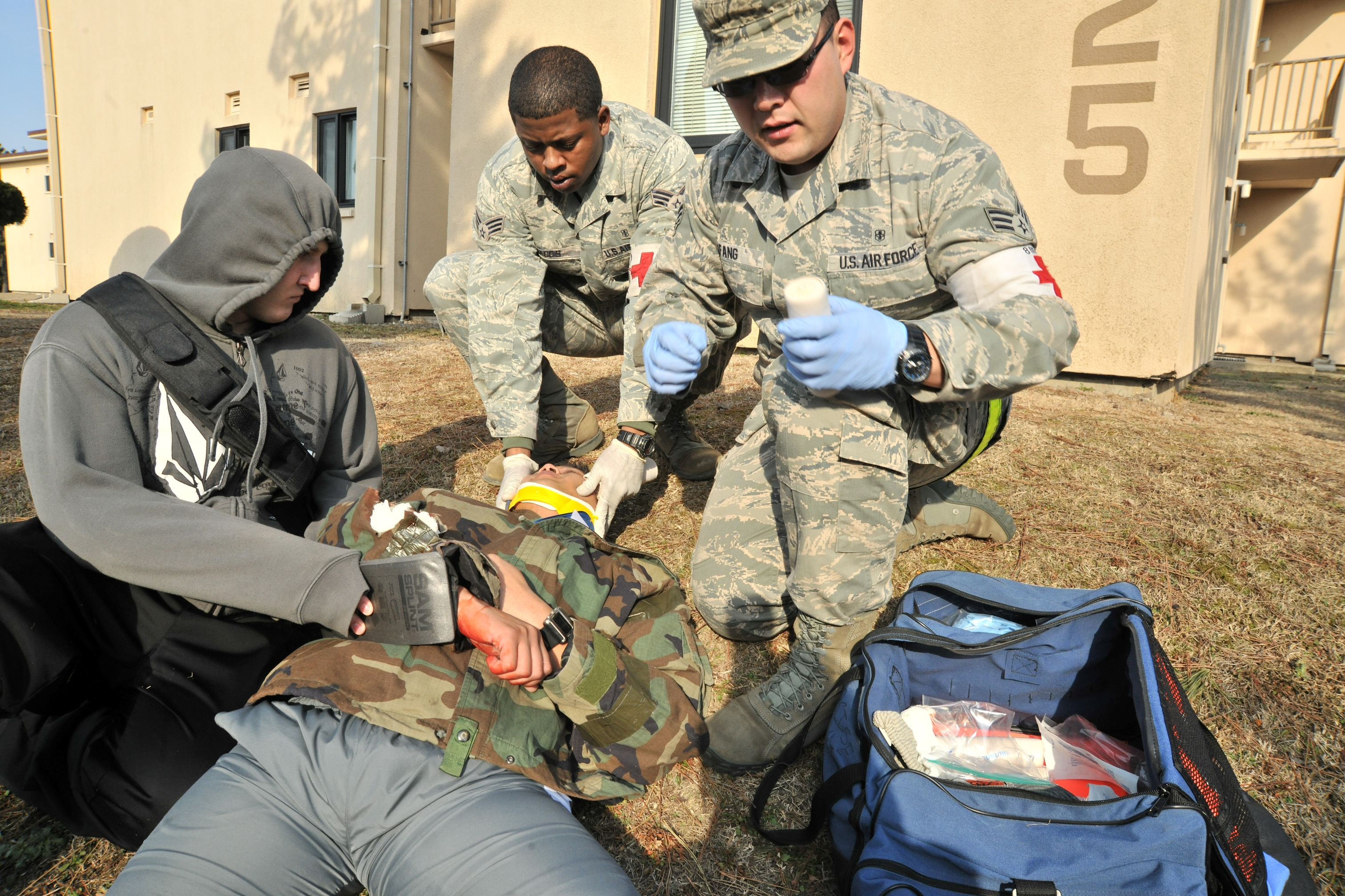 8th MDG practices emergency response > Kunsan Air Base > Kunsan Air Base