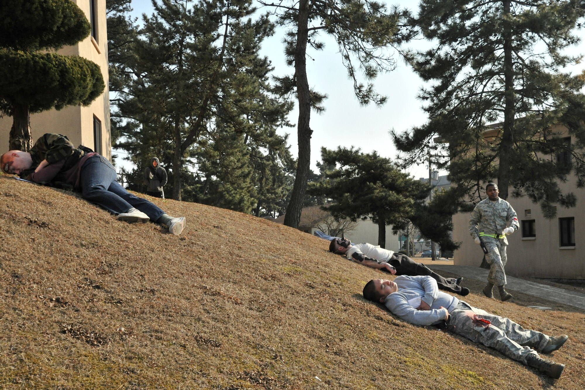 8th MDG practices emergency response > Kunsan Air Base > Kunsan Air Base