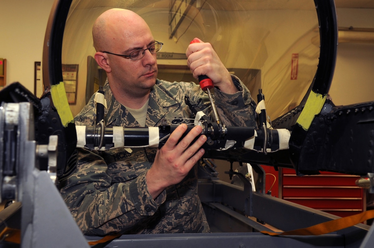 Egress Icemen supply safety to pilots > Eielson Air Force Base > Display