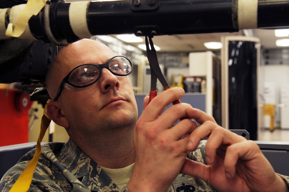 Egress Icemen supply safety to pilots > Eielson Air Force Base > Display