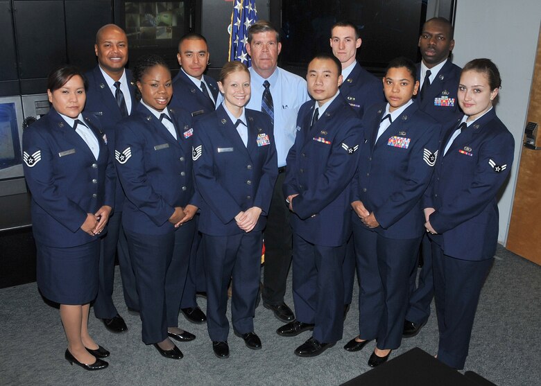 377 ABW Command Post claims three AFMC annual awards > Kirtland Air ...