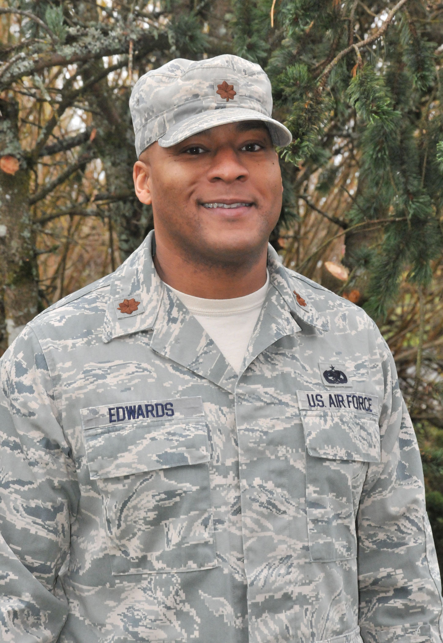 Squadron commander comes home > 446th Airlift Wing > News