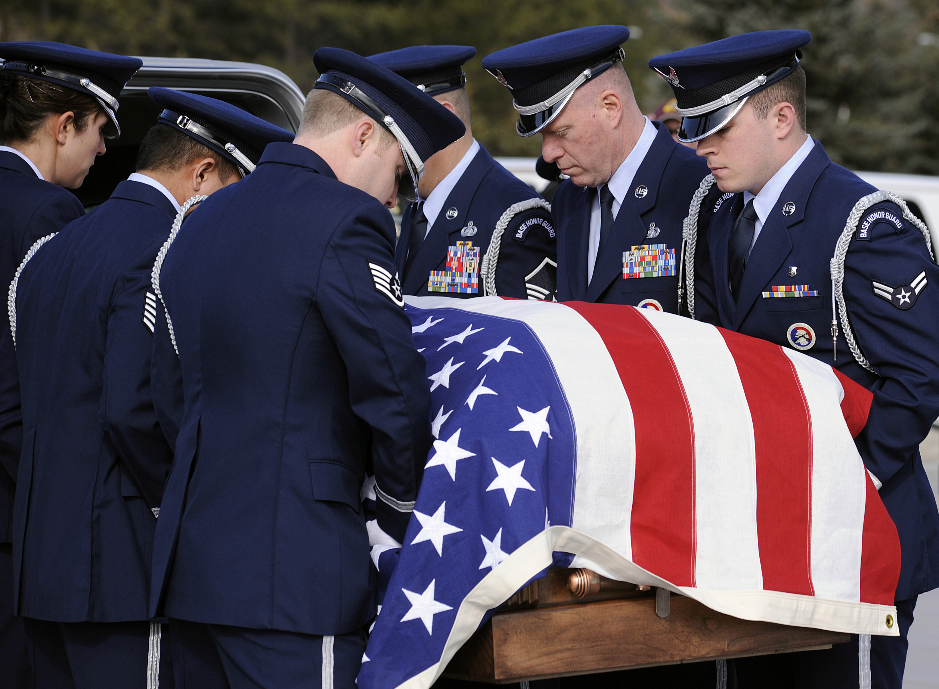 Fallen pilot 'has come home' > United States Air Force Academy ...