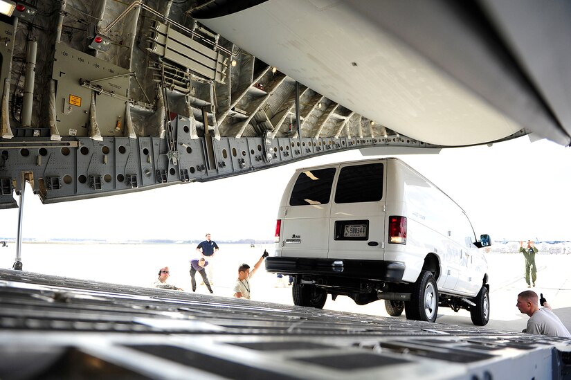 Joint Base provides guidance, support to FEMA response teams > Joint ...