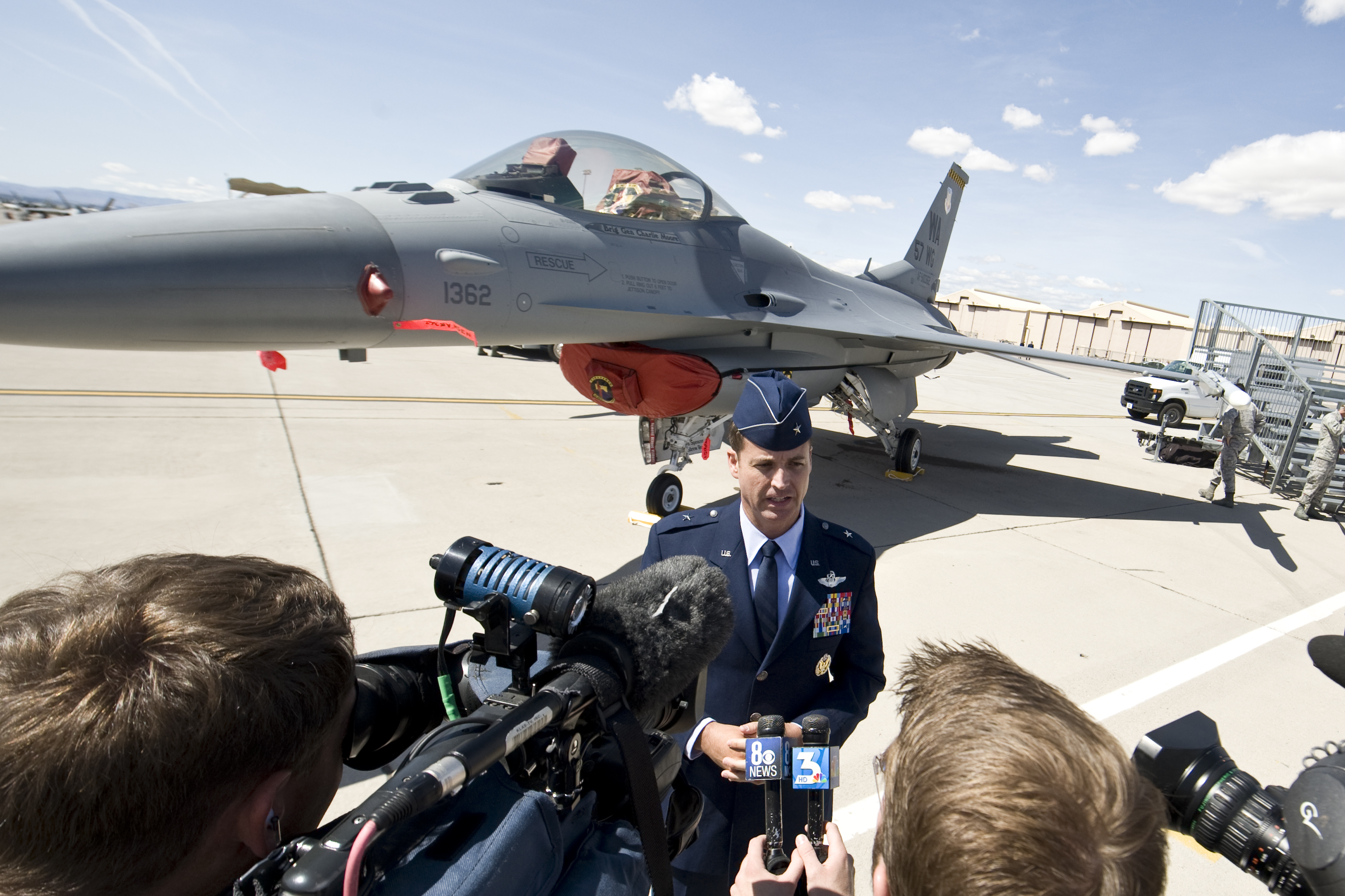 57th Wing welcomes new commander > Nellis Air Force Base > News