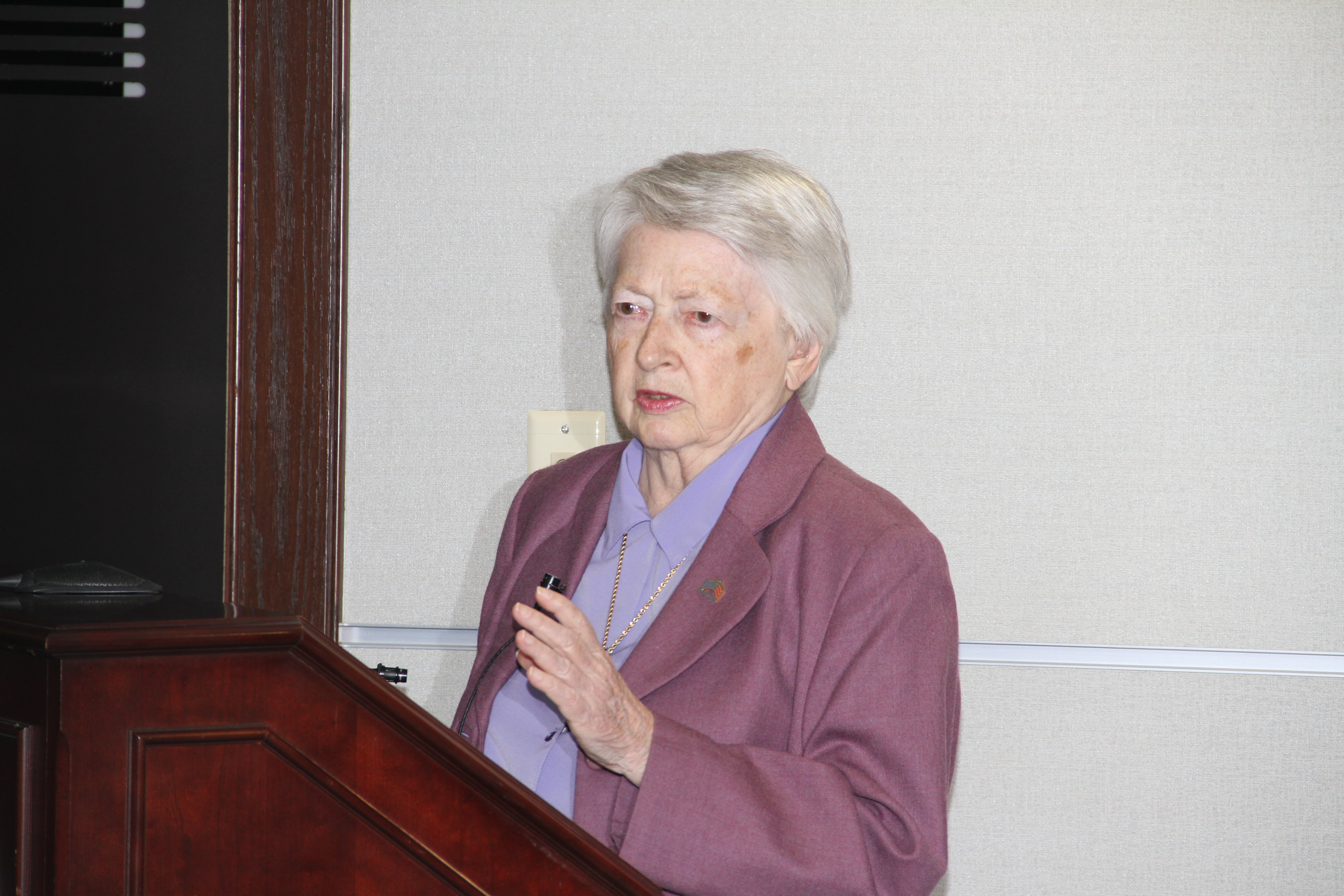 Brig. Gen. (Ret.) Wilma Vaught gives keynote speech at USACE