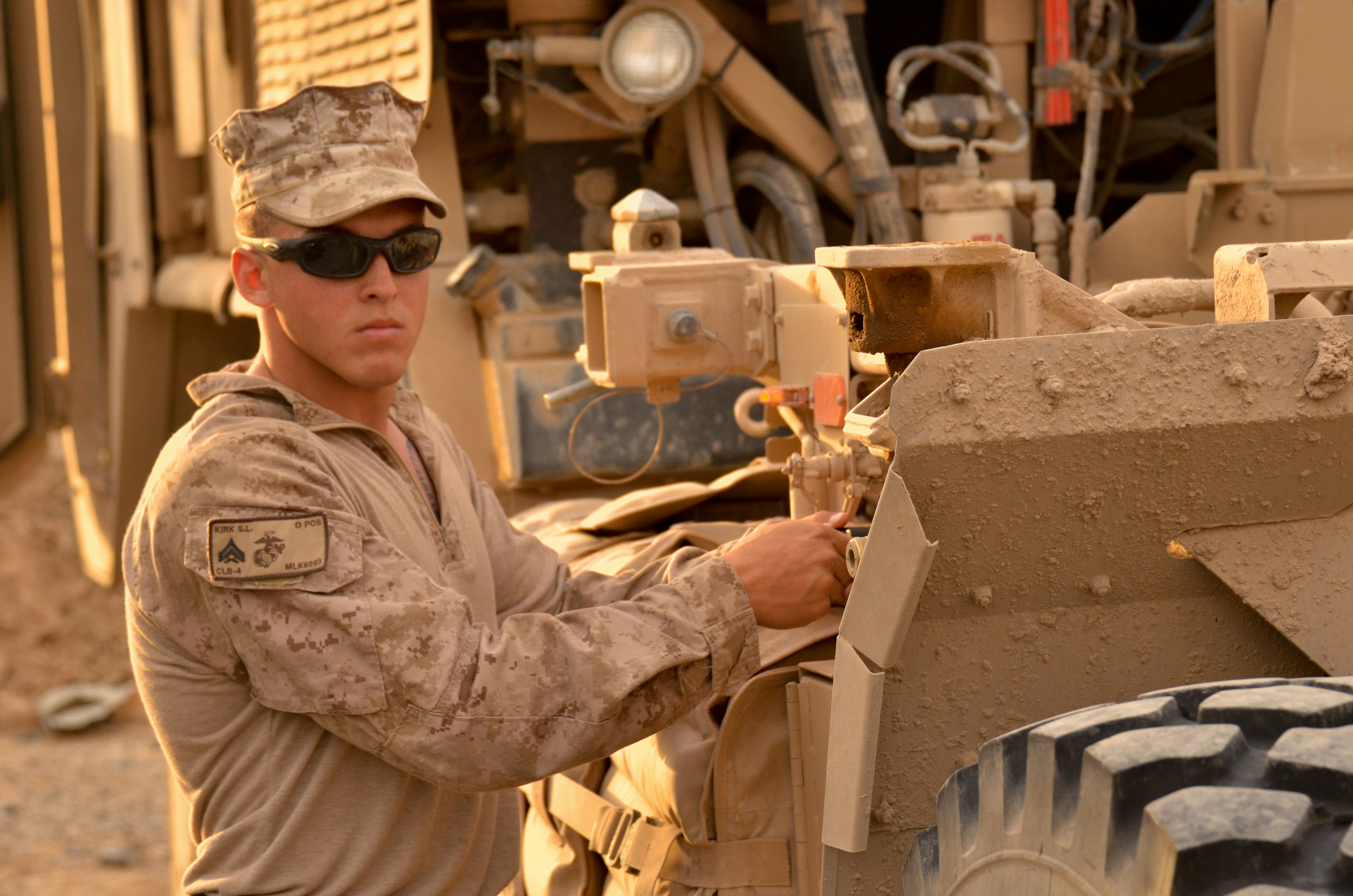 Logistics Marines take on new mission, demilitarize base > 1st Marine ...