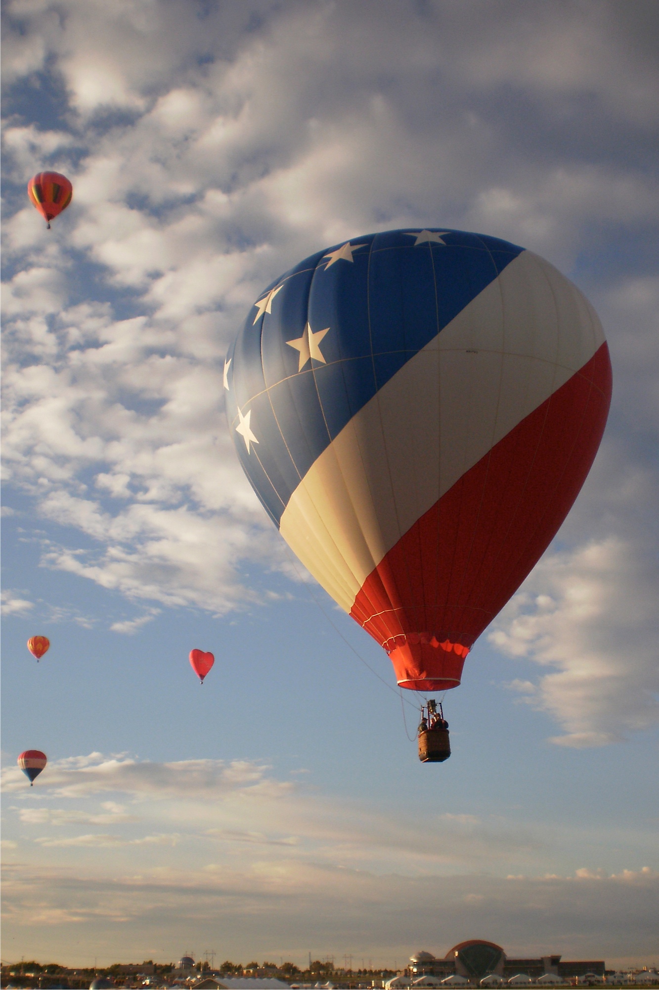 Scott pilot began flying career in hot air balloon > Scott Air Force ...