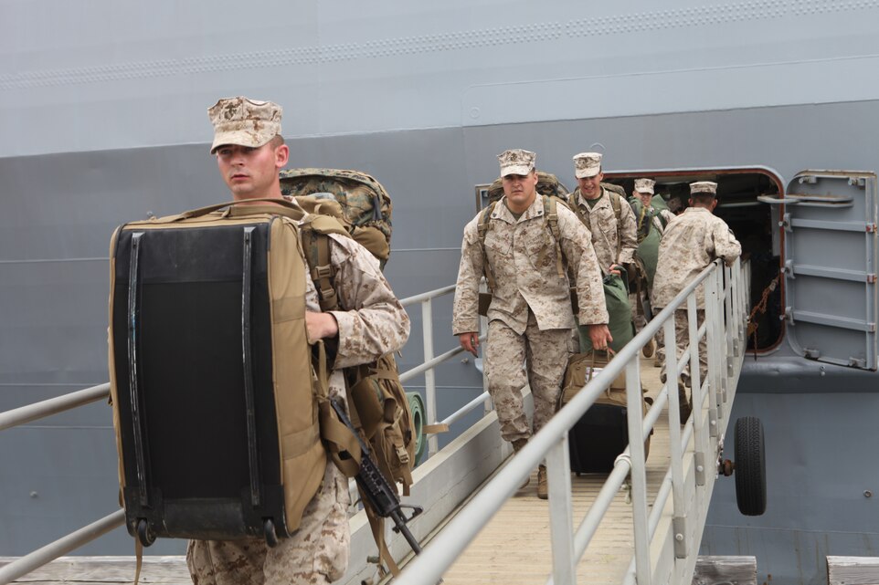 31st MEU Marines return from Exercise Balikatan > 31st Marine ...