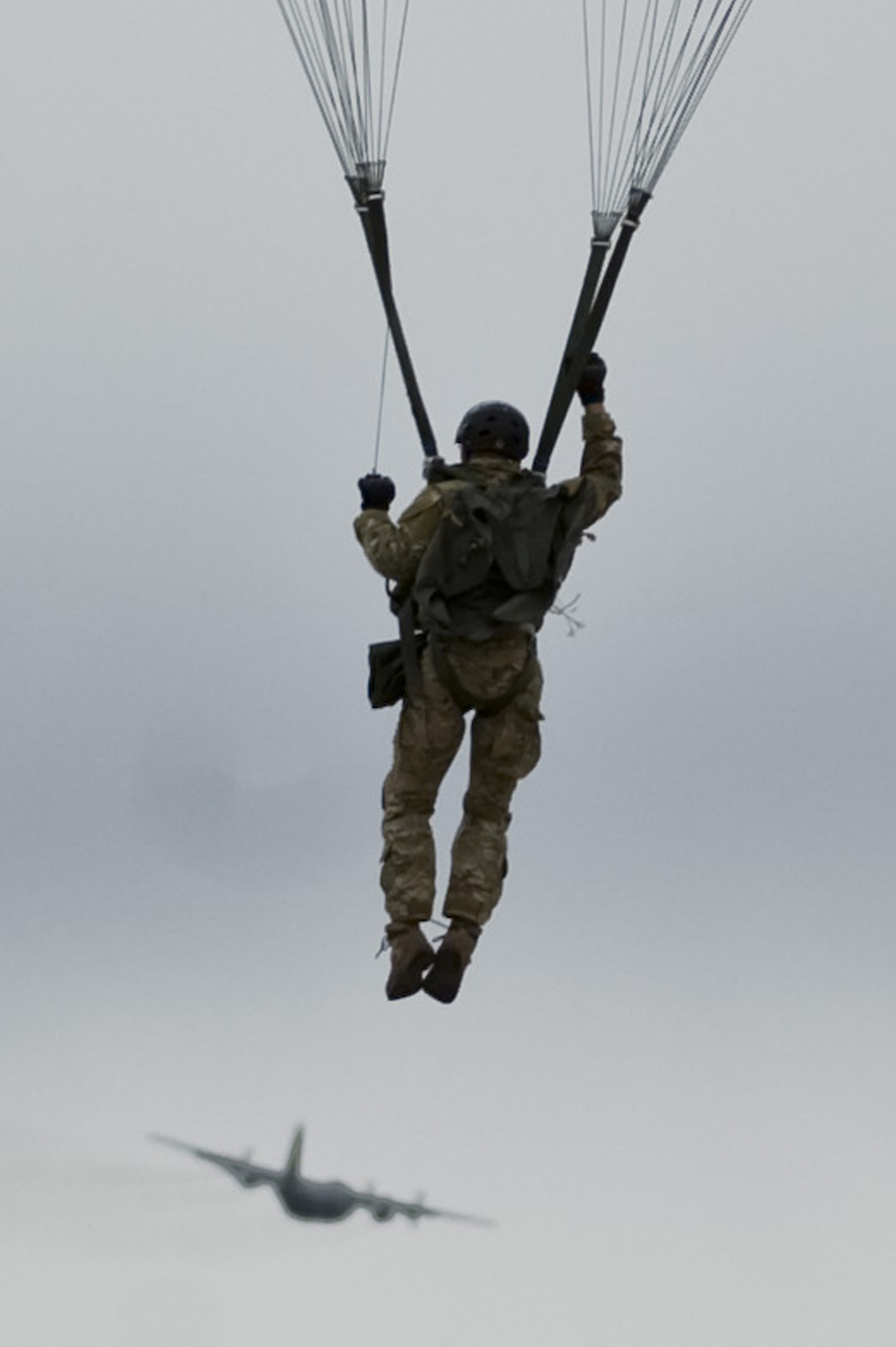 Red Horse airborne engineers pave the way > Air Combat Command ...