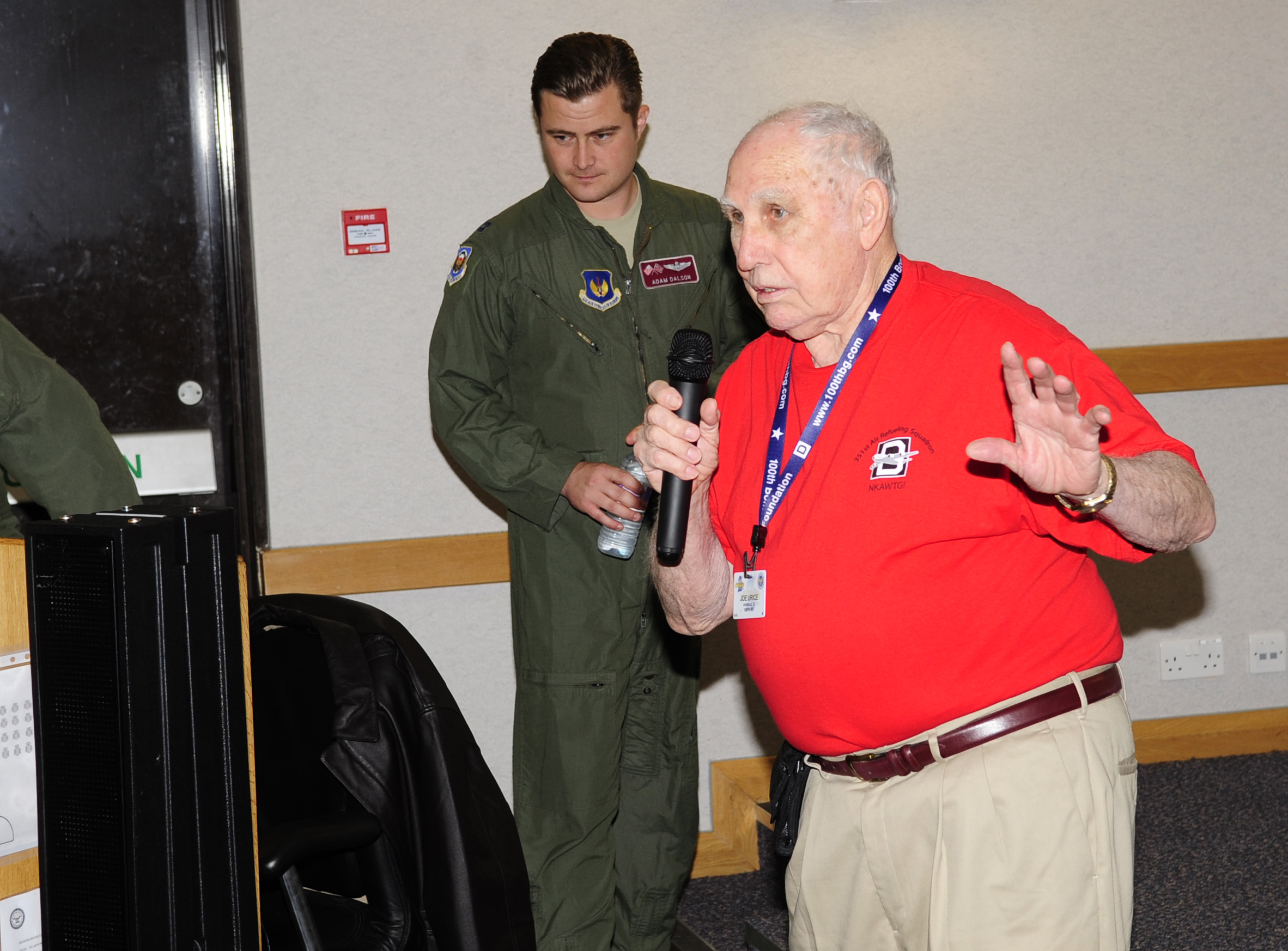 RAF Mildenhall honors World War II veterans during 100th Bomb Group ...