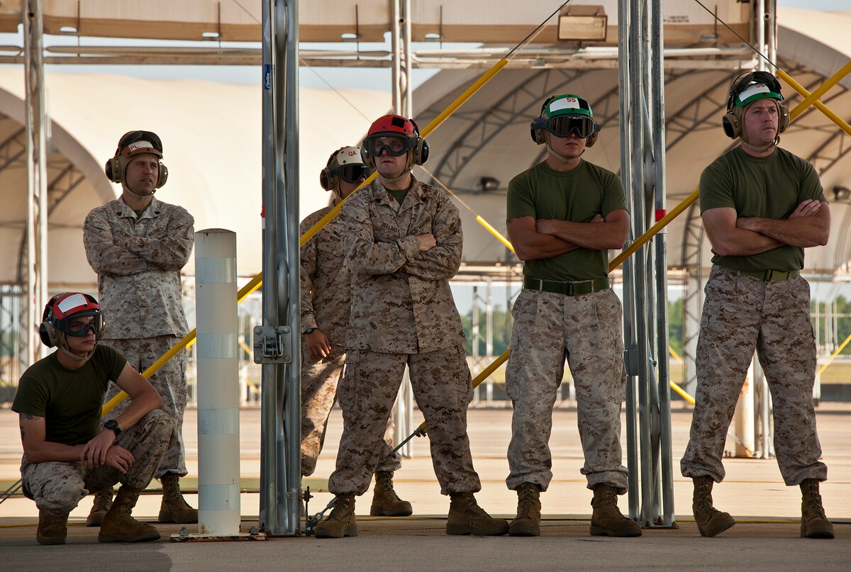 Marine maintainers > Eglin Air Force Base > Article Display