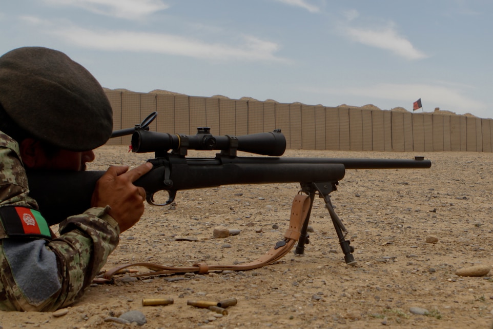 Afghans learn marksmanship from Scout Snipers > United States Marine ...