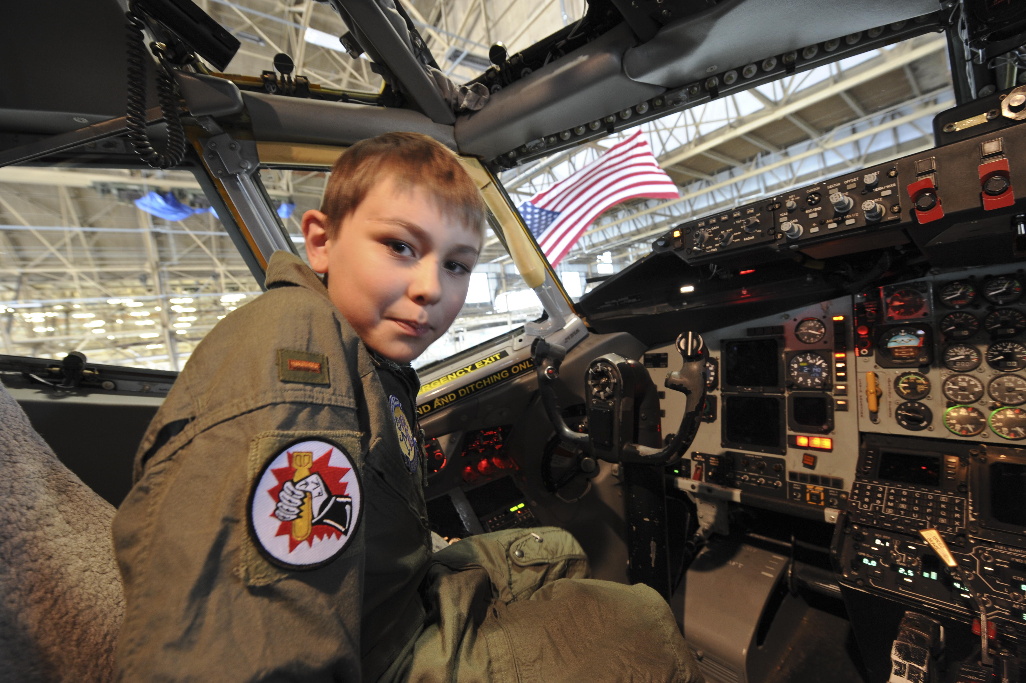 Spokane boy lives dream as 'Airman for a day' > Air Force > Article Display