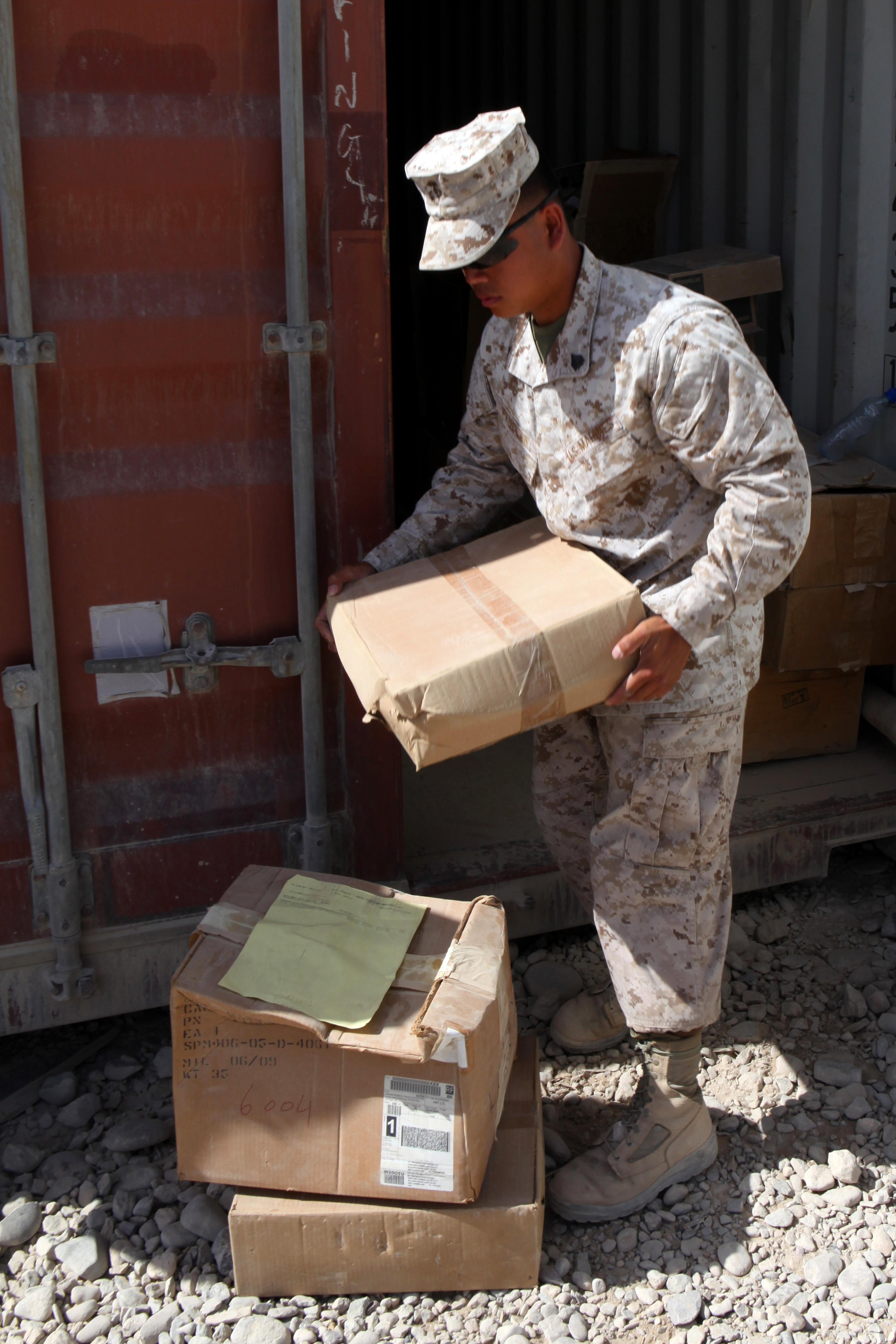 Pick, pack, ship: Marines support units across Helmand Province > 1st ...