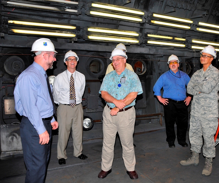 Visitors from Air Force Flight Test Center tour AEDC, meet with ...