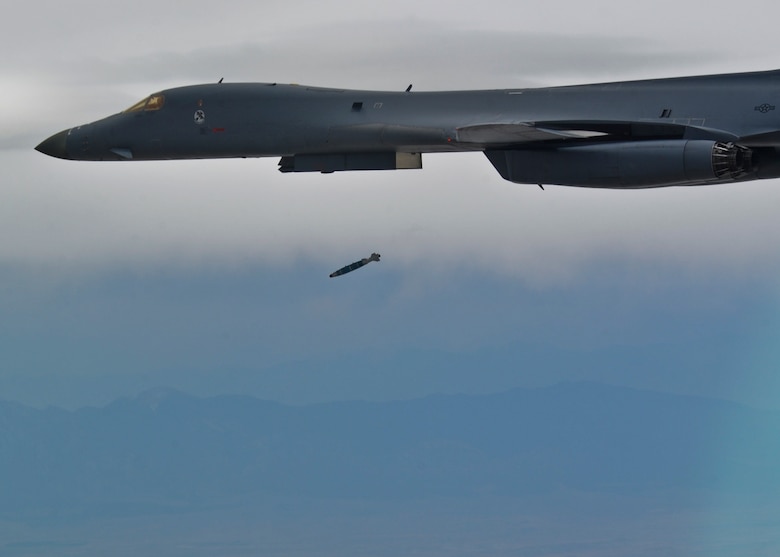 Aircraft put bombs on targets at Combat Hammer > Eglin Air Force Base ...