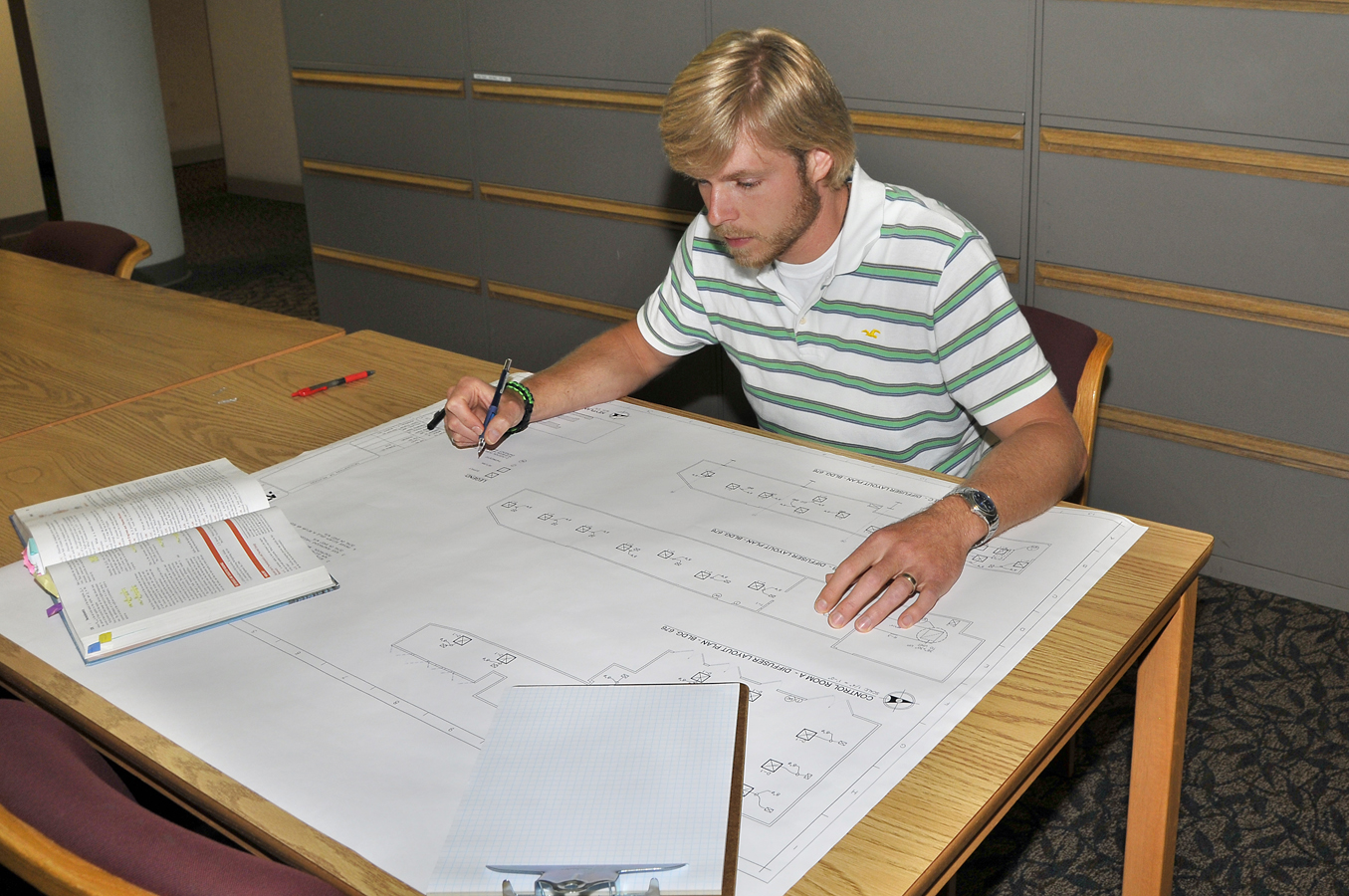 what do engineering drafters do